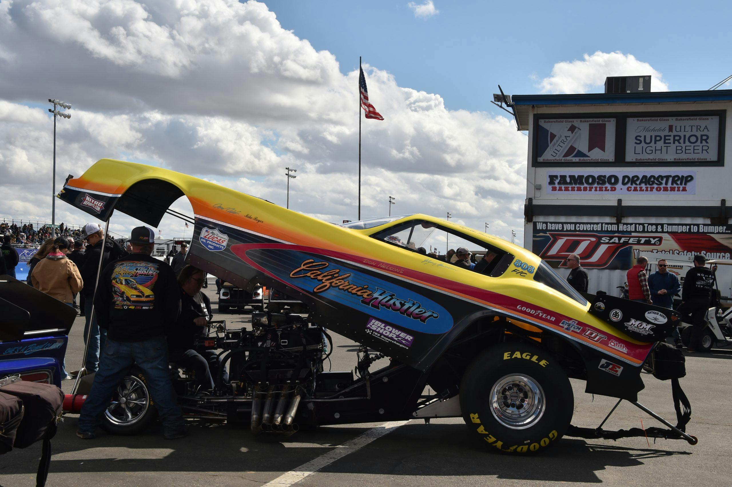 Nitro nostalgia thrills at Famoso’s March Meet - Hagerty Media