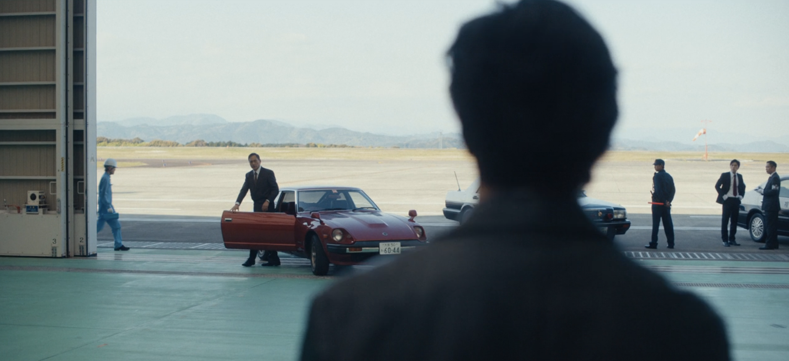 Tokyo Vice: Z cars, Skylines, limos, and the car culture of 1999 ...