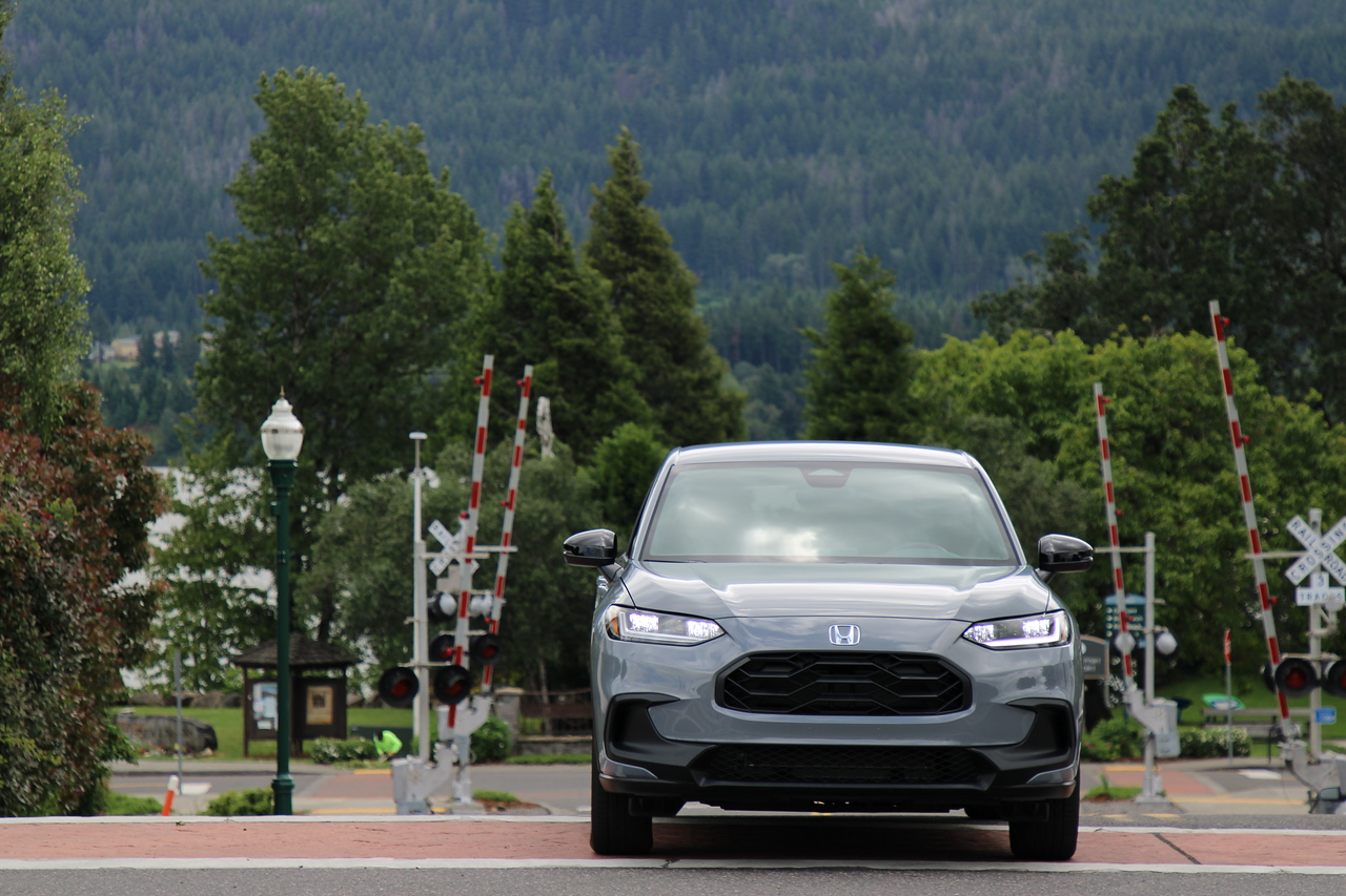 First Look Review: 2023 Honda HR-V EX-L - Hagerty Media