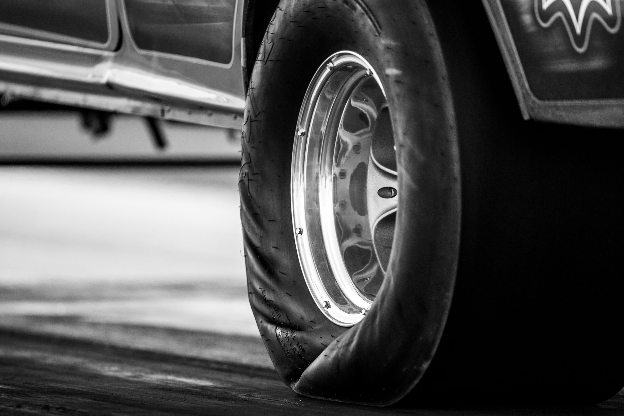 Gallery: Vintage drag racing invades Ohio’s Dragway 42 - Hagerty Media