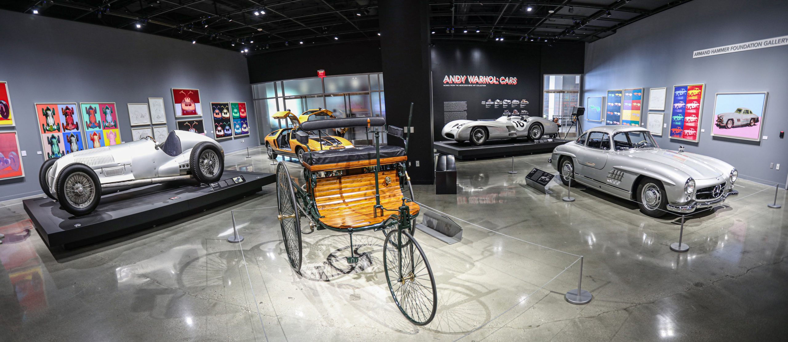 Magnus Walker's "outlaw" collection of Porsches star in new Petersen ...