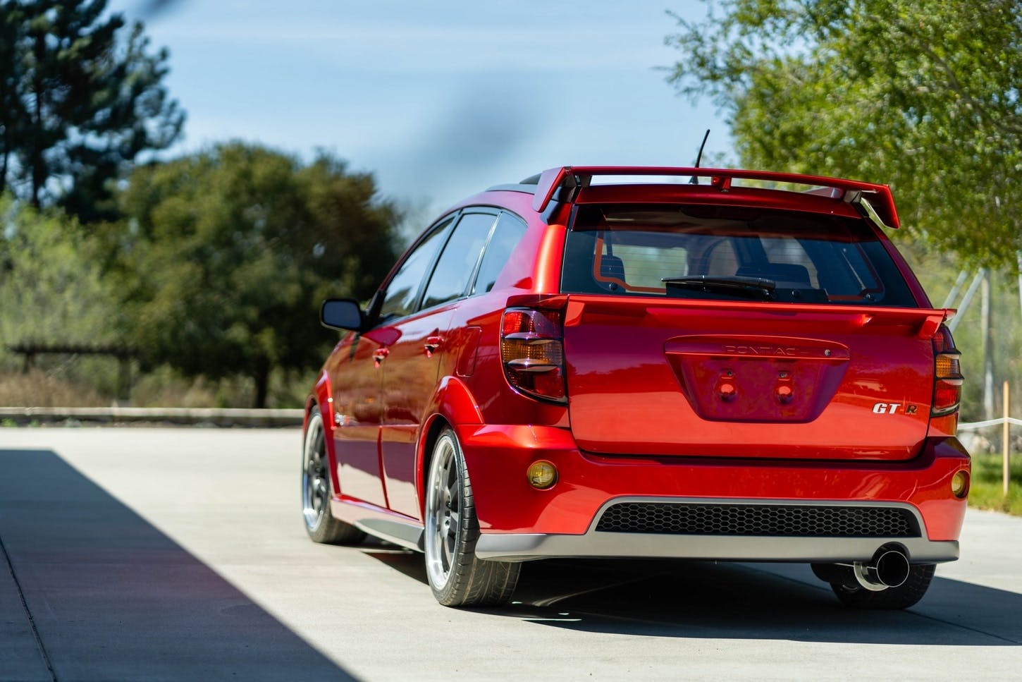 SEMA-built Pontiac Vibe may be the coolest Corolla wagon ever - Hagerty ...