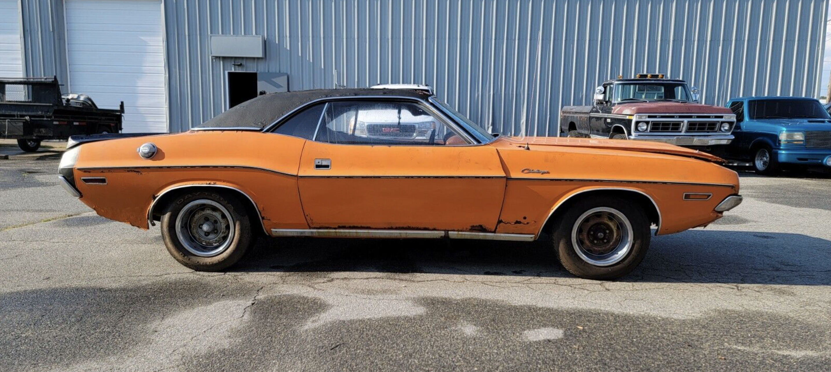 Orange-on-orange 1970 Challenger SE is a rare and rusty barn find ...