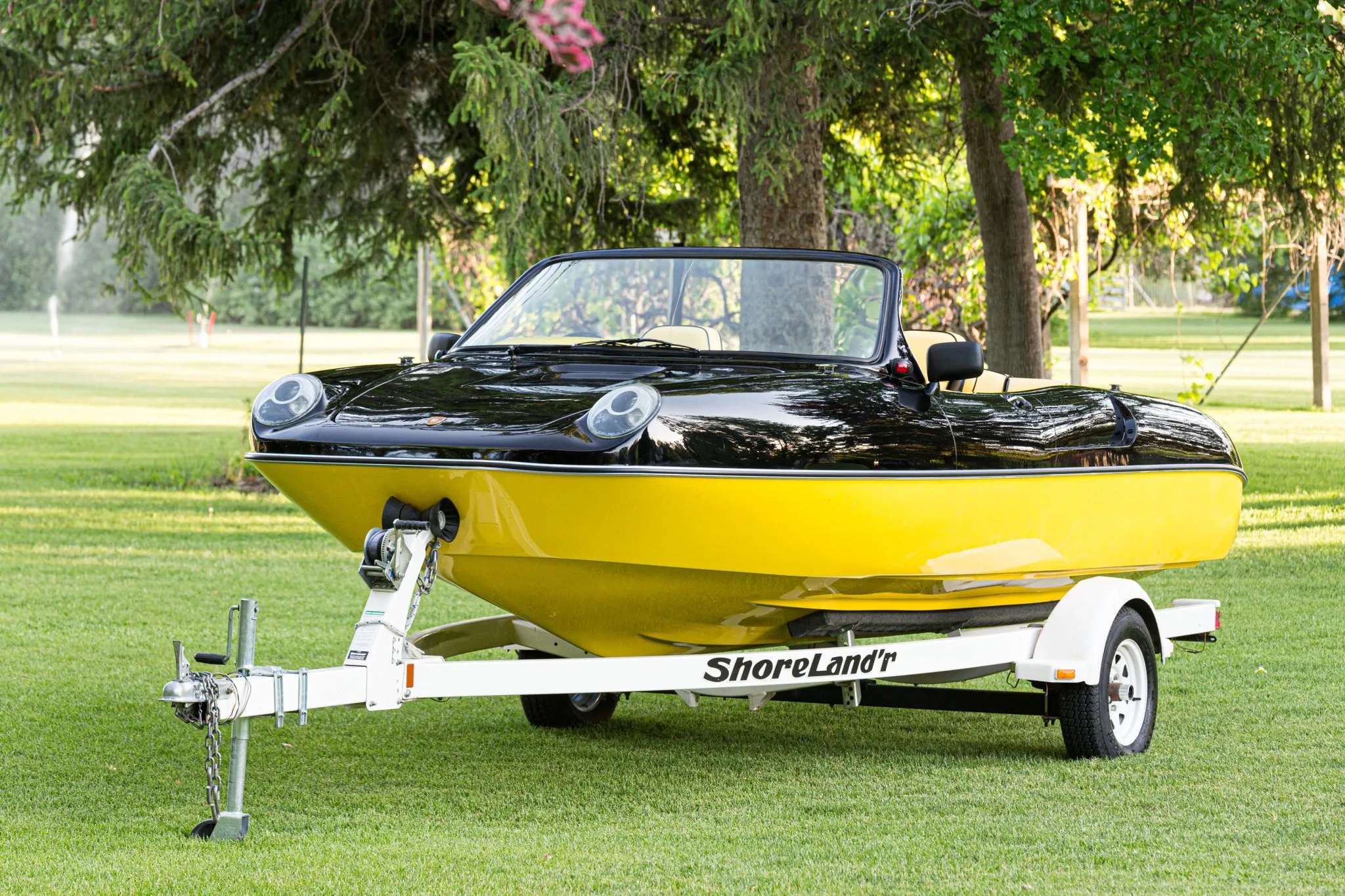 Rare, Porsche-themed speedboat crests $40K on BaT - Hagerty Media