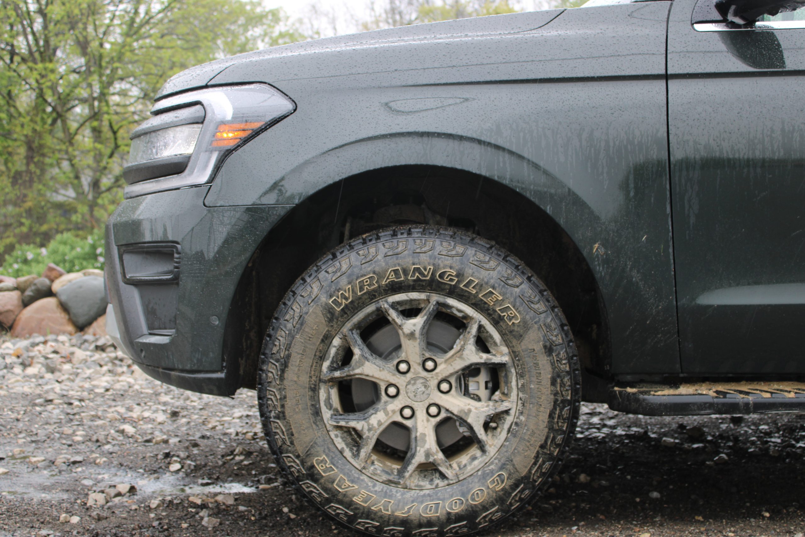 Off-Road Review: 2022 Ford Expedition Timberline - Hagerty Media