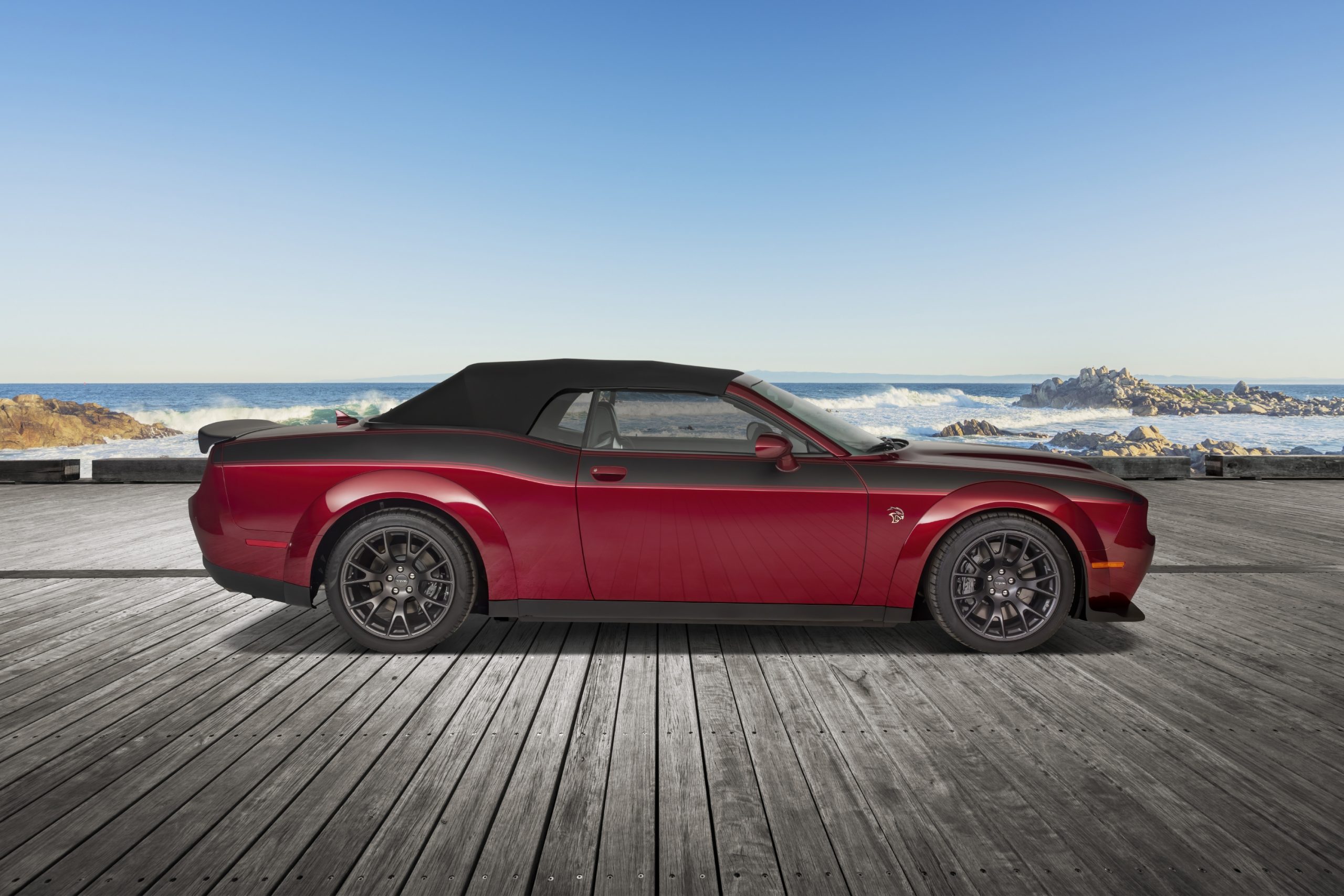 Droptop Challenger Hellcat, more 6.2-liter Durangos for Hemi's final ...