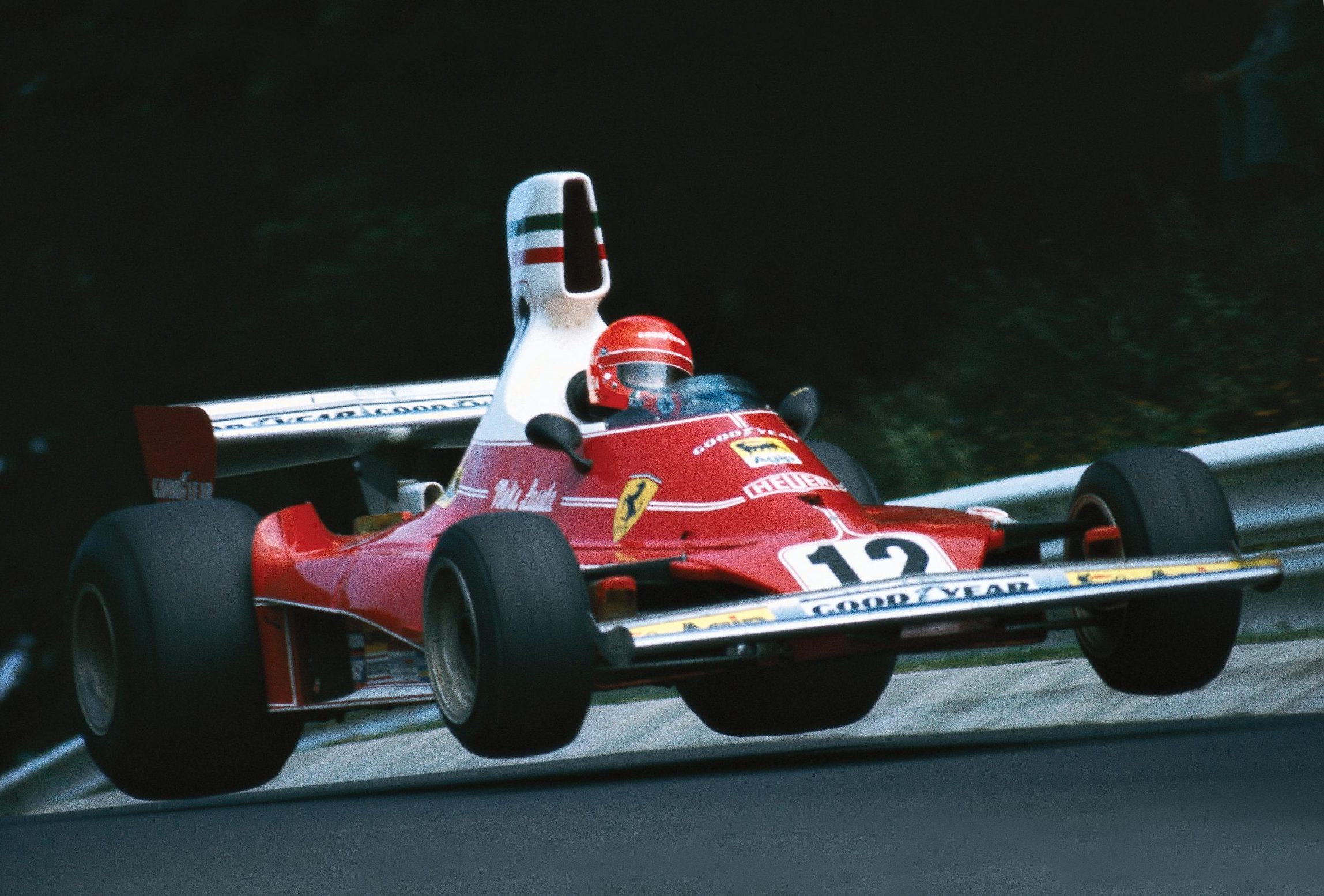 Galleria Della Ferrari: 18 Images Celebrating 75 Years of the Prancing ...