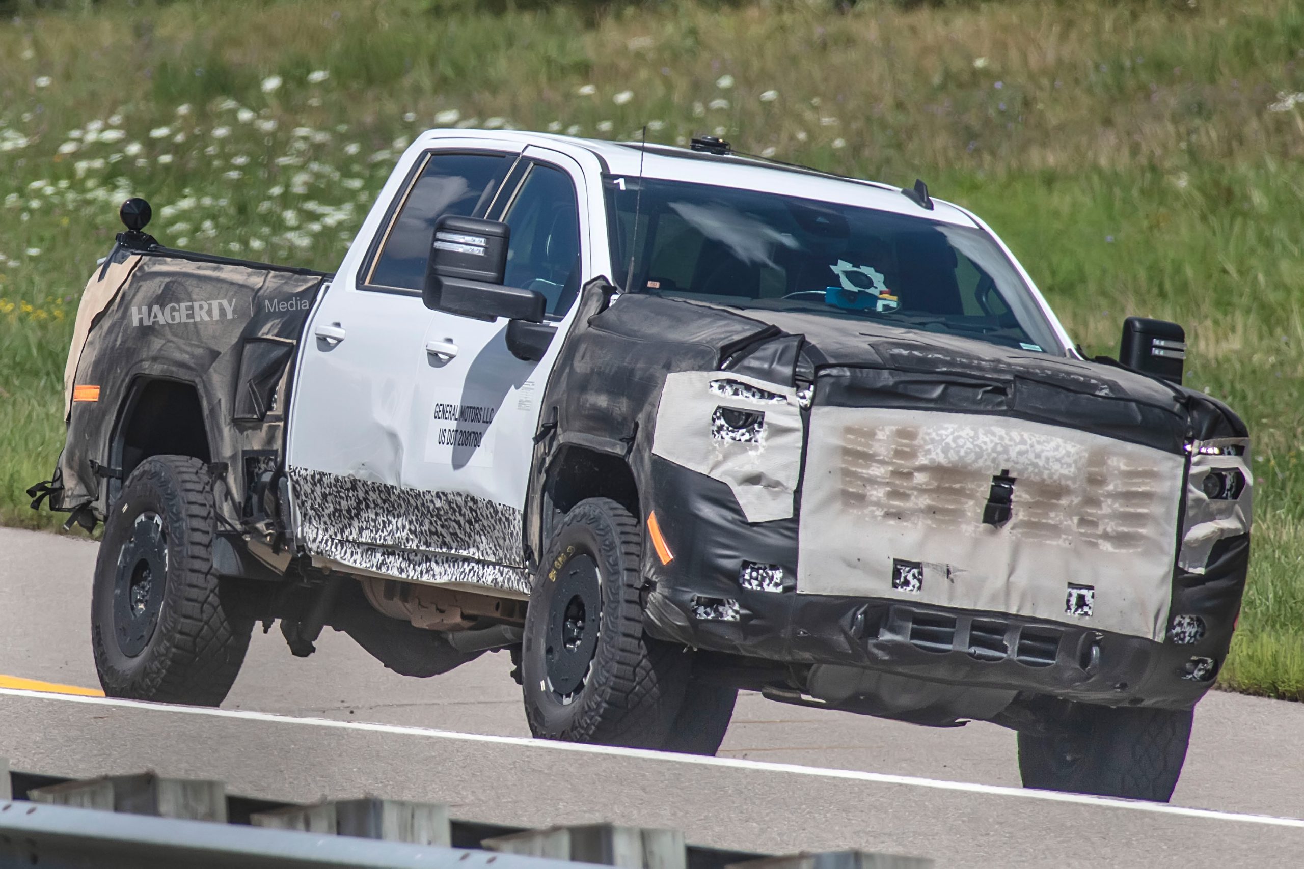 Dodge shakes down first of 7 Hemi send-offs, CA’s 2035 ICE ban looms ...