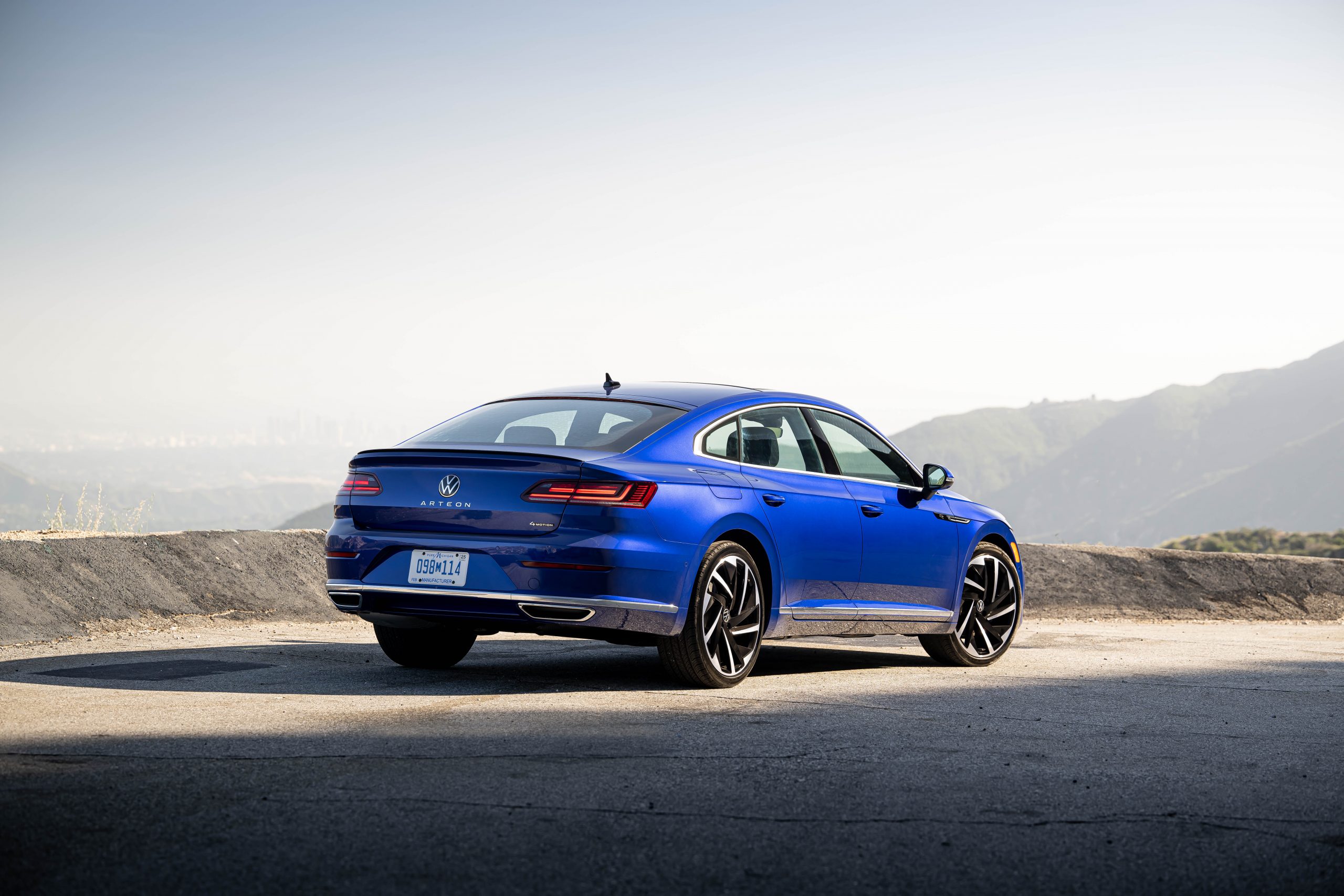 Review: 2022 Volkswagen Arteon 2.0T SE R-Line - Hagerty Media