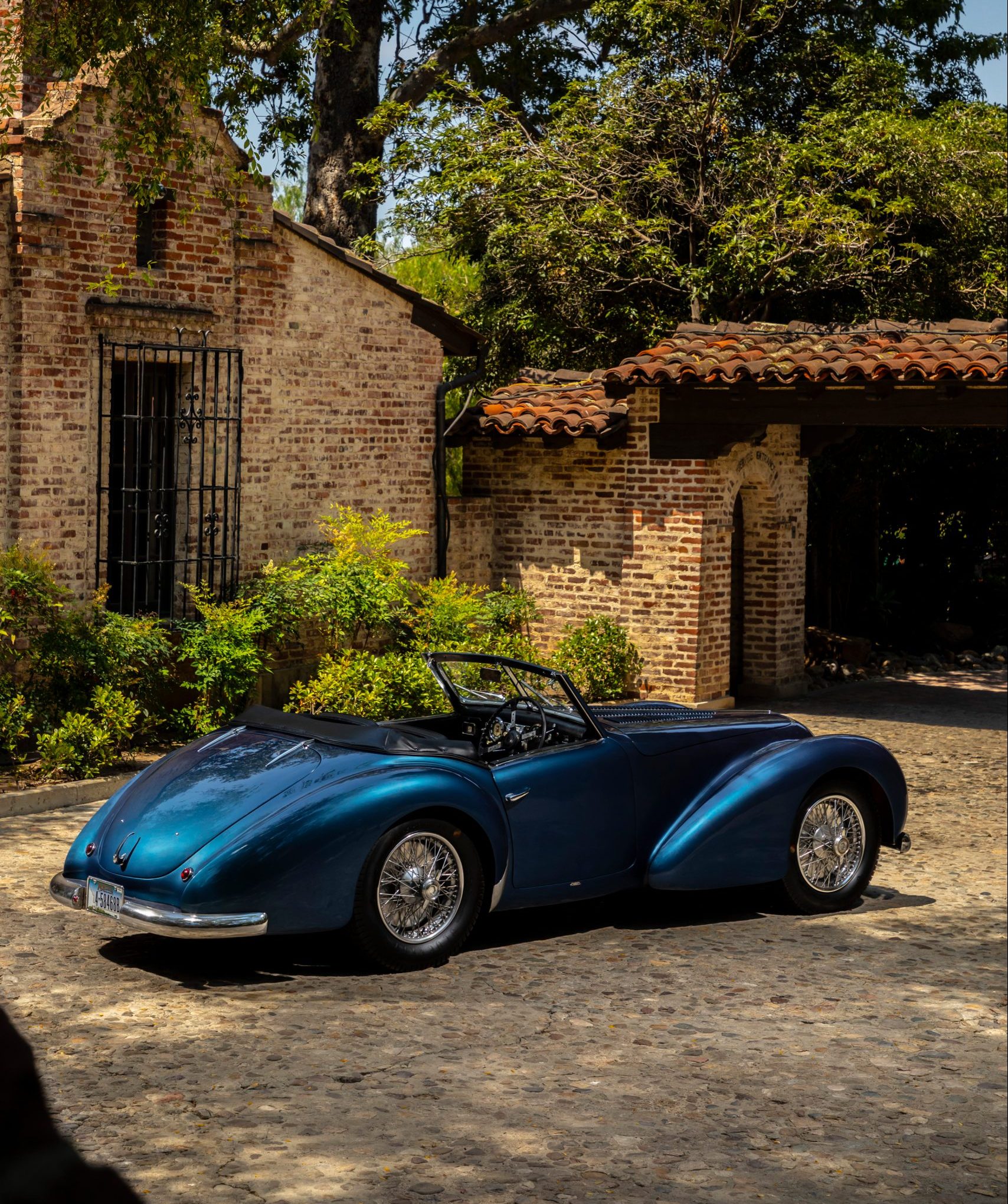 Meet the all-out French automaker that died defying WWII - Hagerty Media