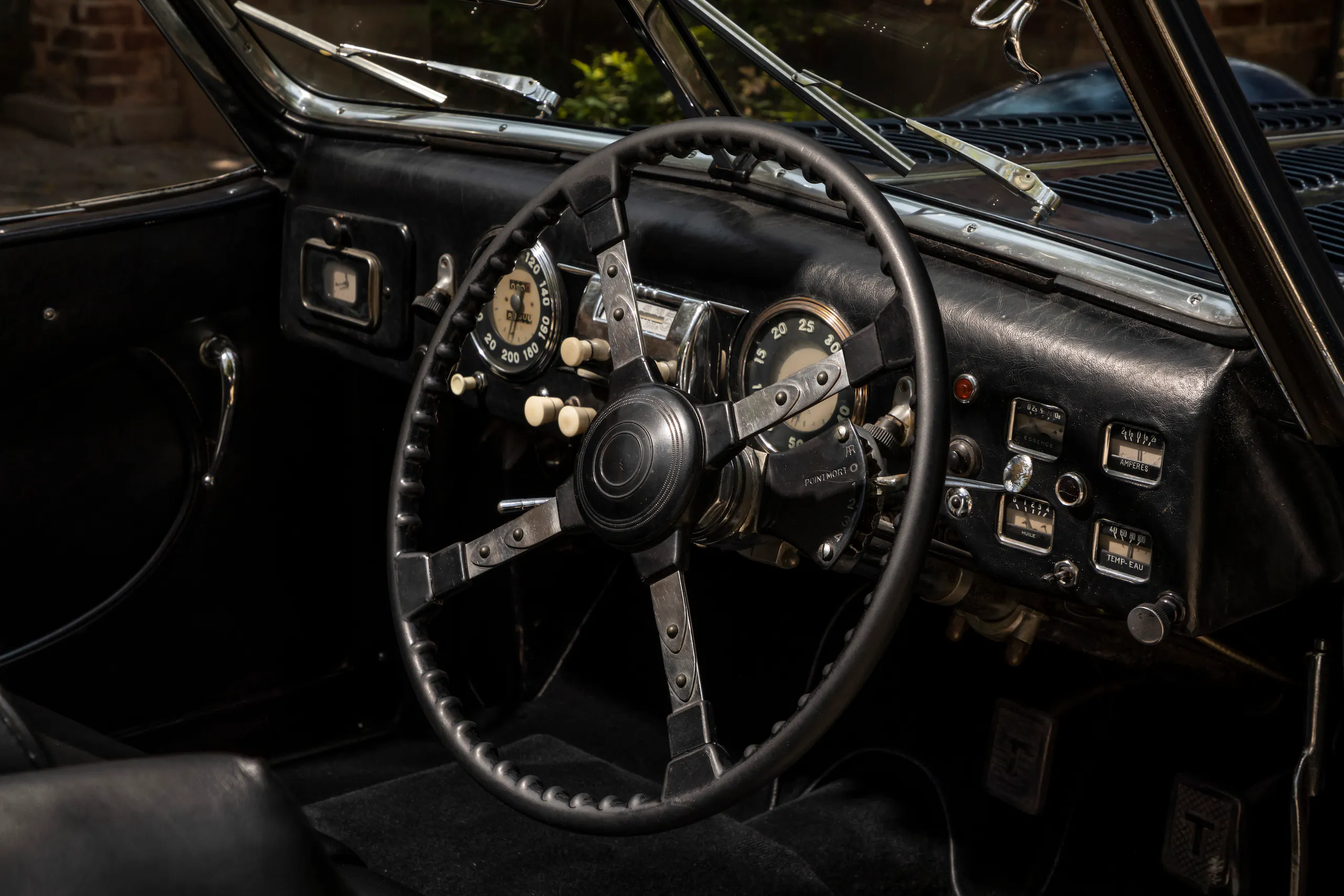 Meet the all-out French automaker that died defying WWII - Hagerty Media