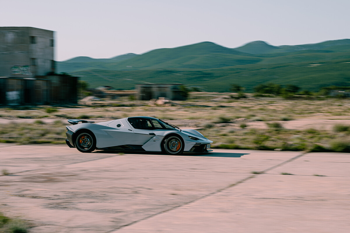 Porsche’s rooftop tent, Benz/Rivian van it up, KTM’s 492-hp road-legal ...