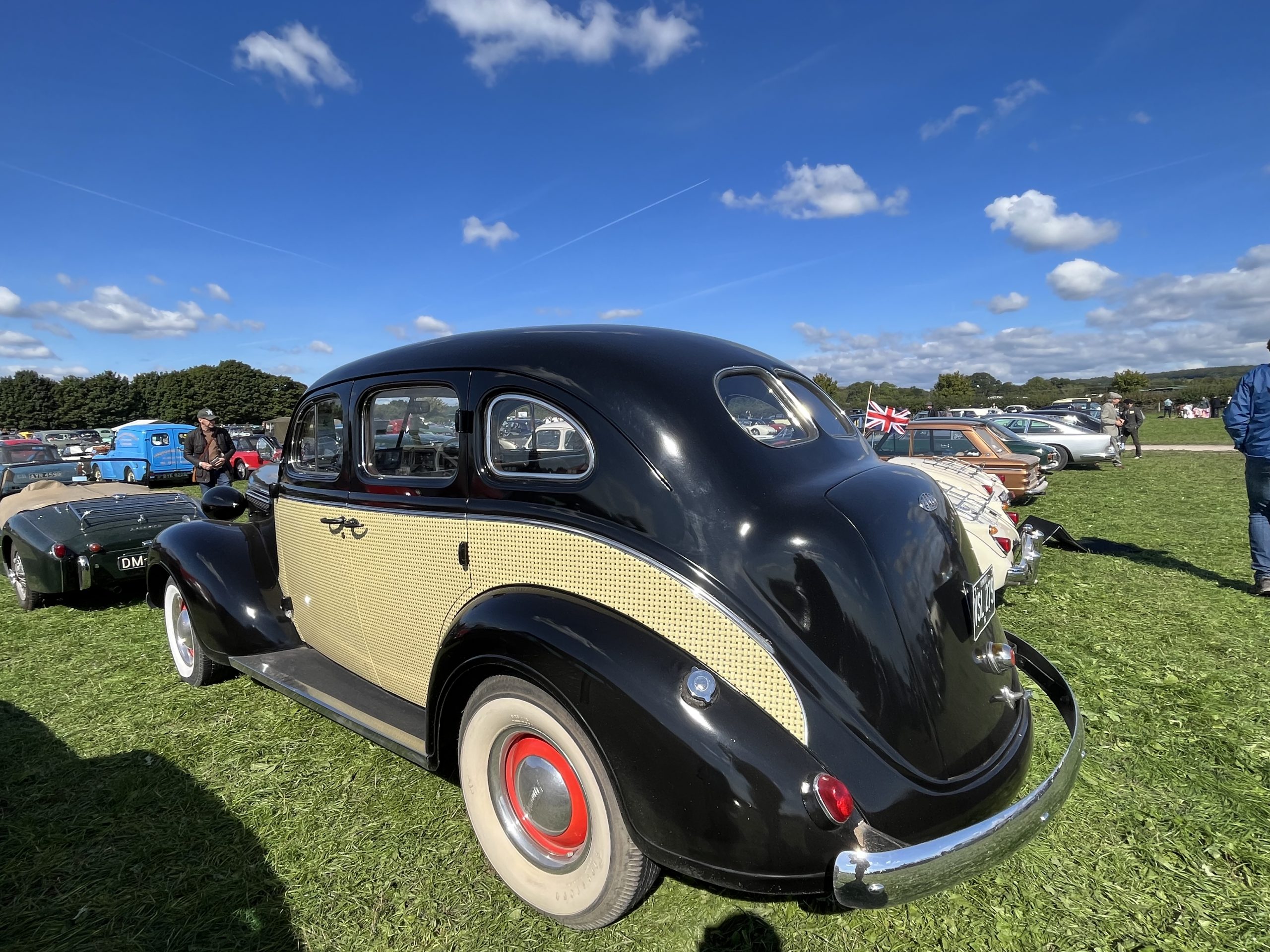 Yank Tanks: America flies its flag at Goodwood Revival 2022 - Hagerty Media