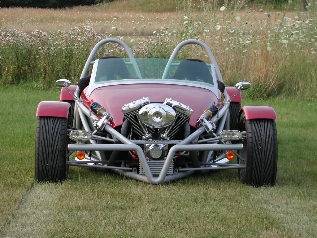 Homegrown: "Garagefather" Dave Piontek has built dozens of visionary ...