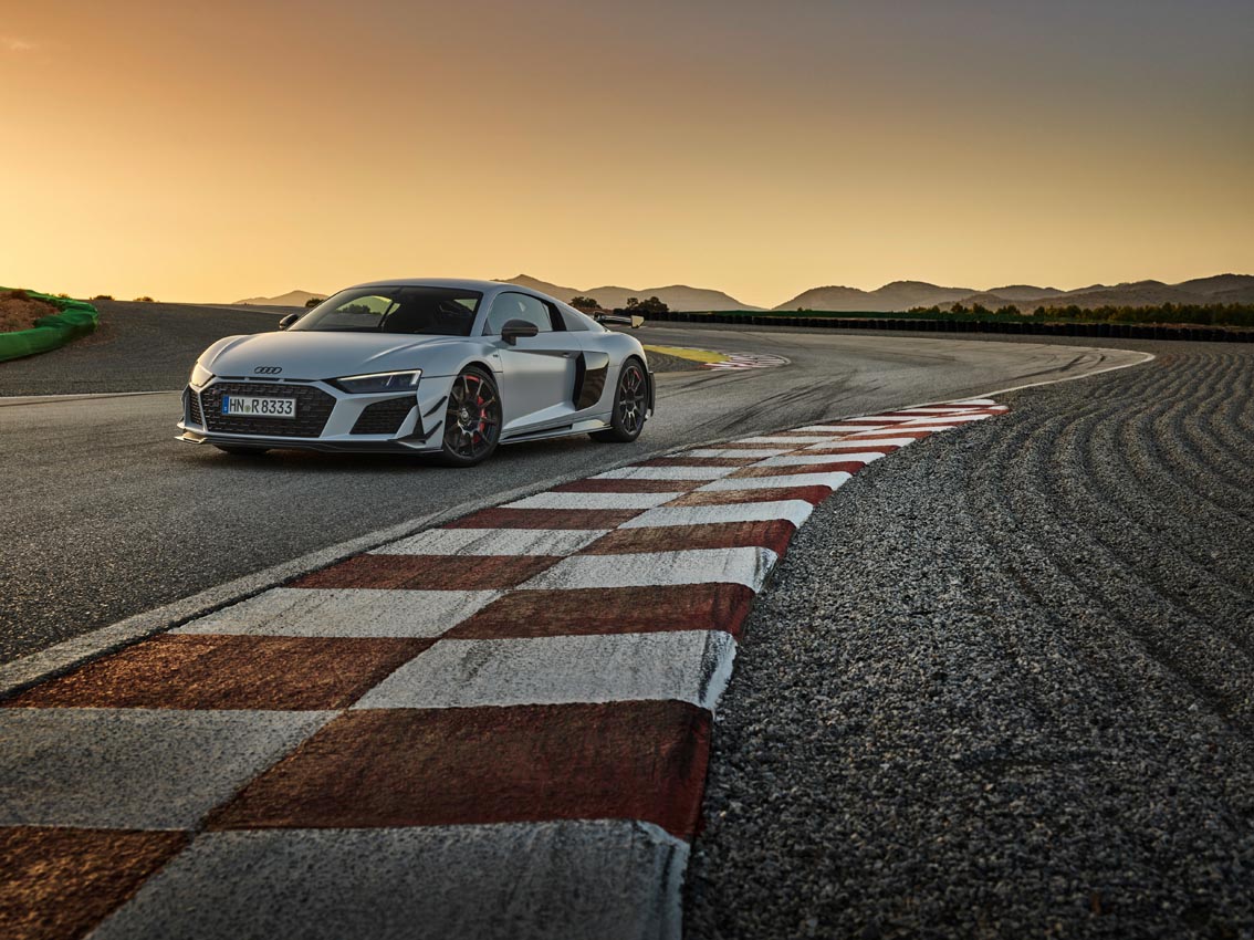Gas heavy-duty trucks endure, R8's 602-hp send-off, Ford’s Bronco ...