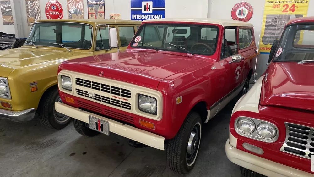 Hurricane Ian can’t stop Florida tractor museum auction - Hagerty Media