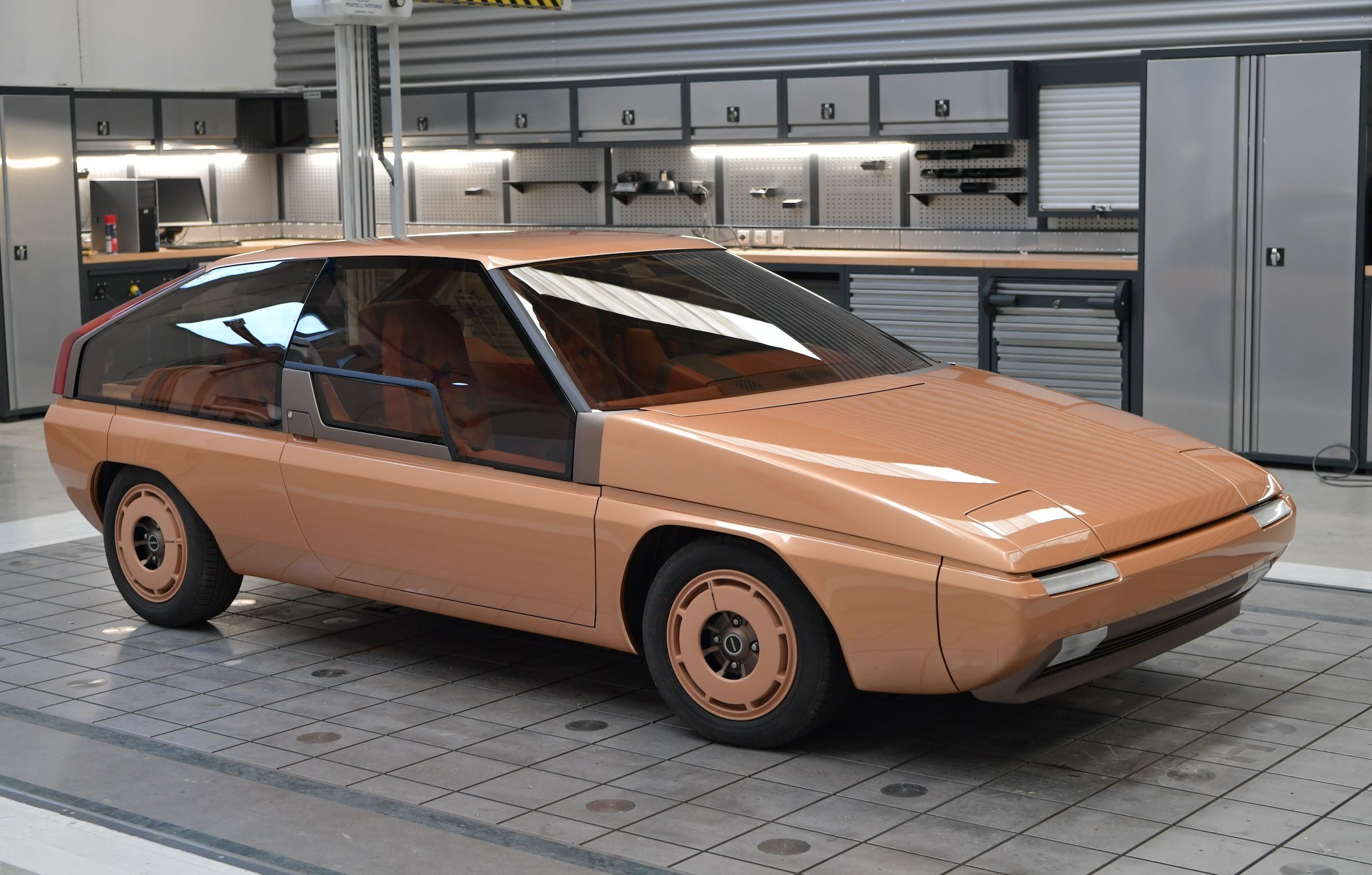 10 high-tech concept cars from the 1980s - Hagerty Media