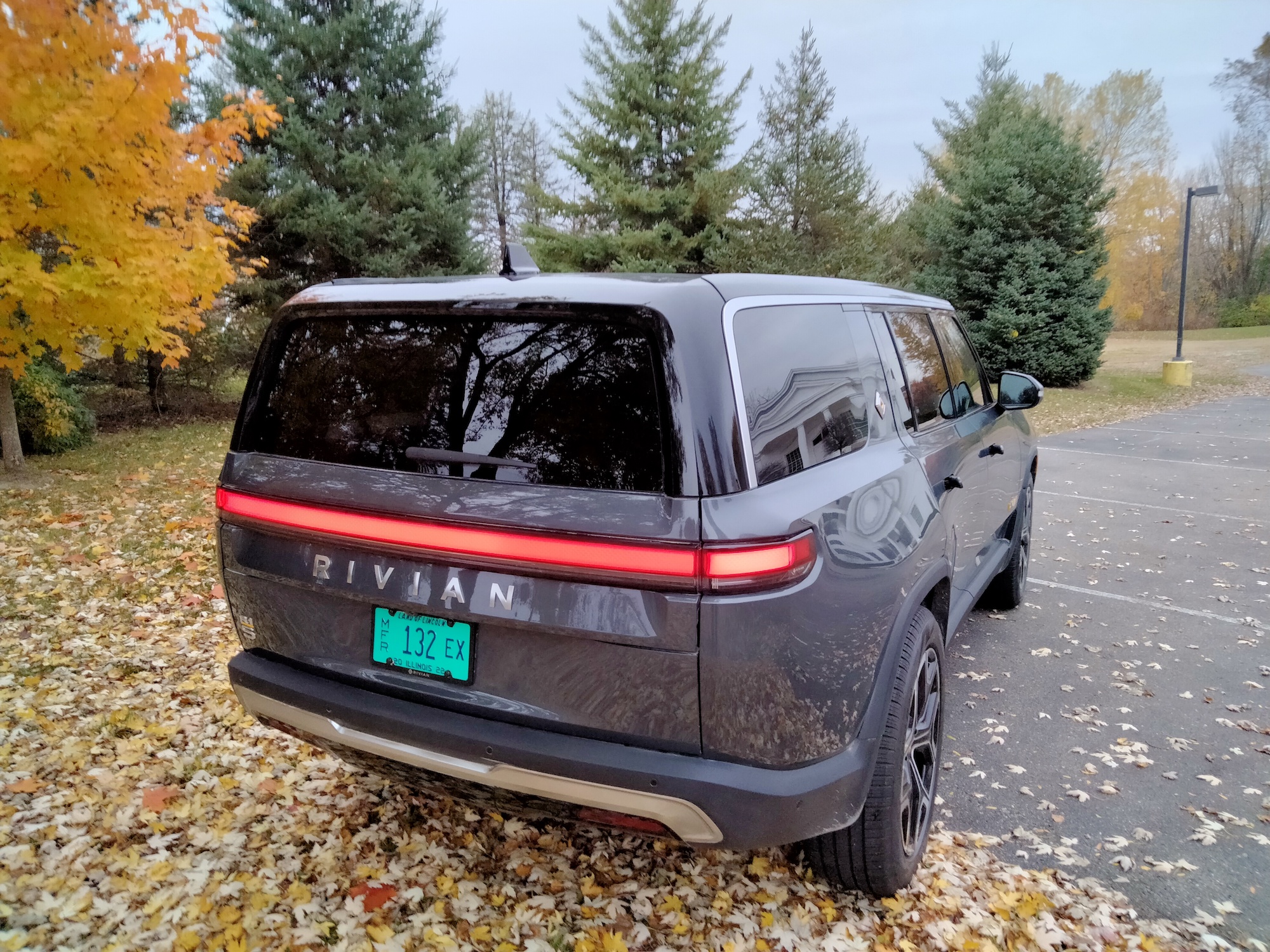 2022 Rivian R1S First Look Review: Heavy hitter - Hagerty Media