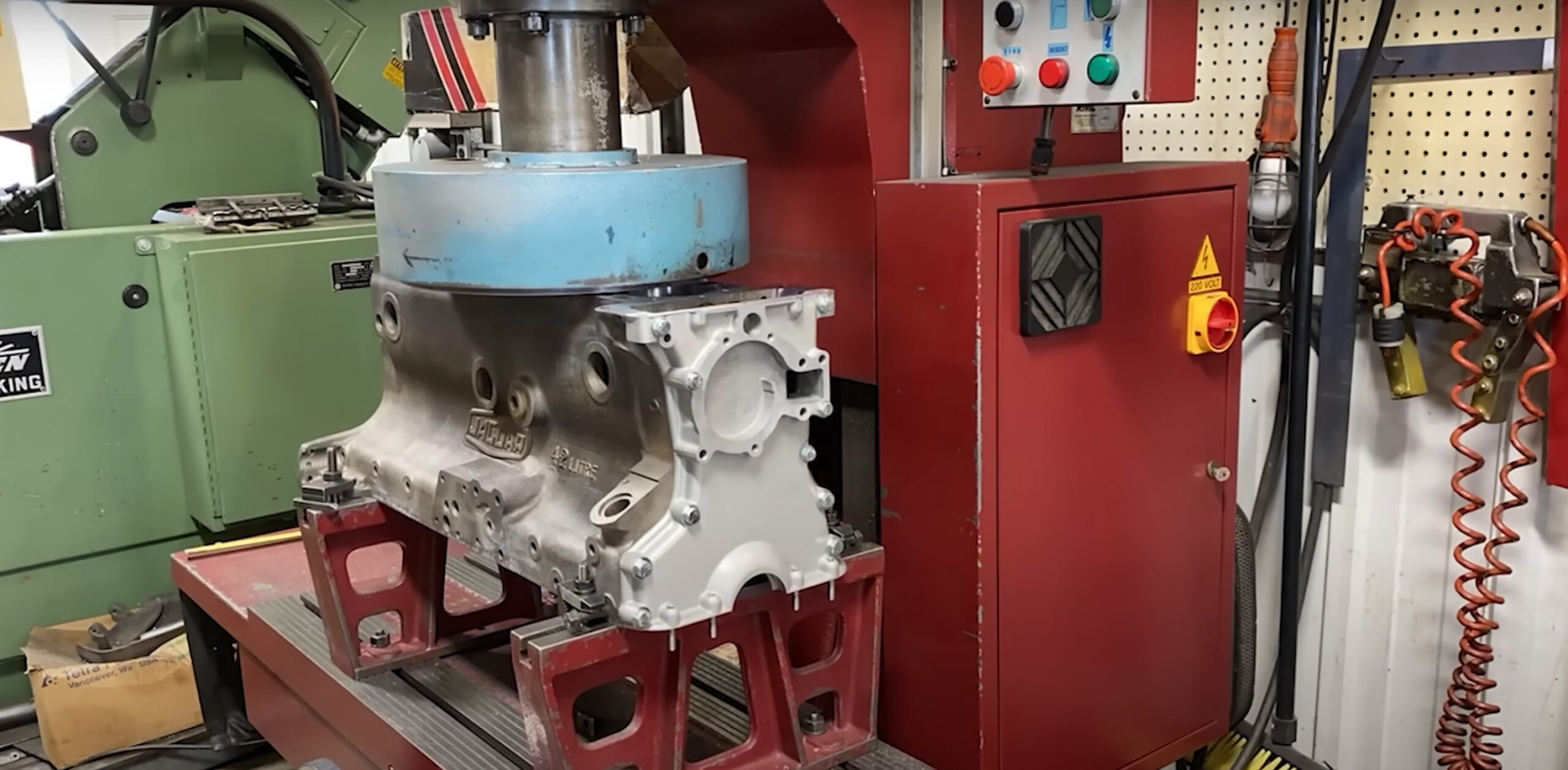 Watch a warped Jaguar straight-six block get machined back to life ...