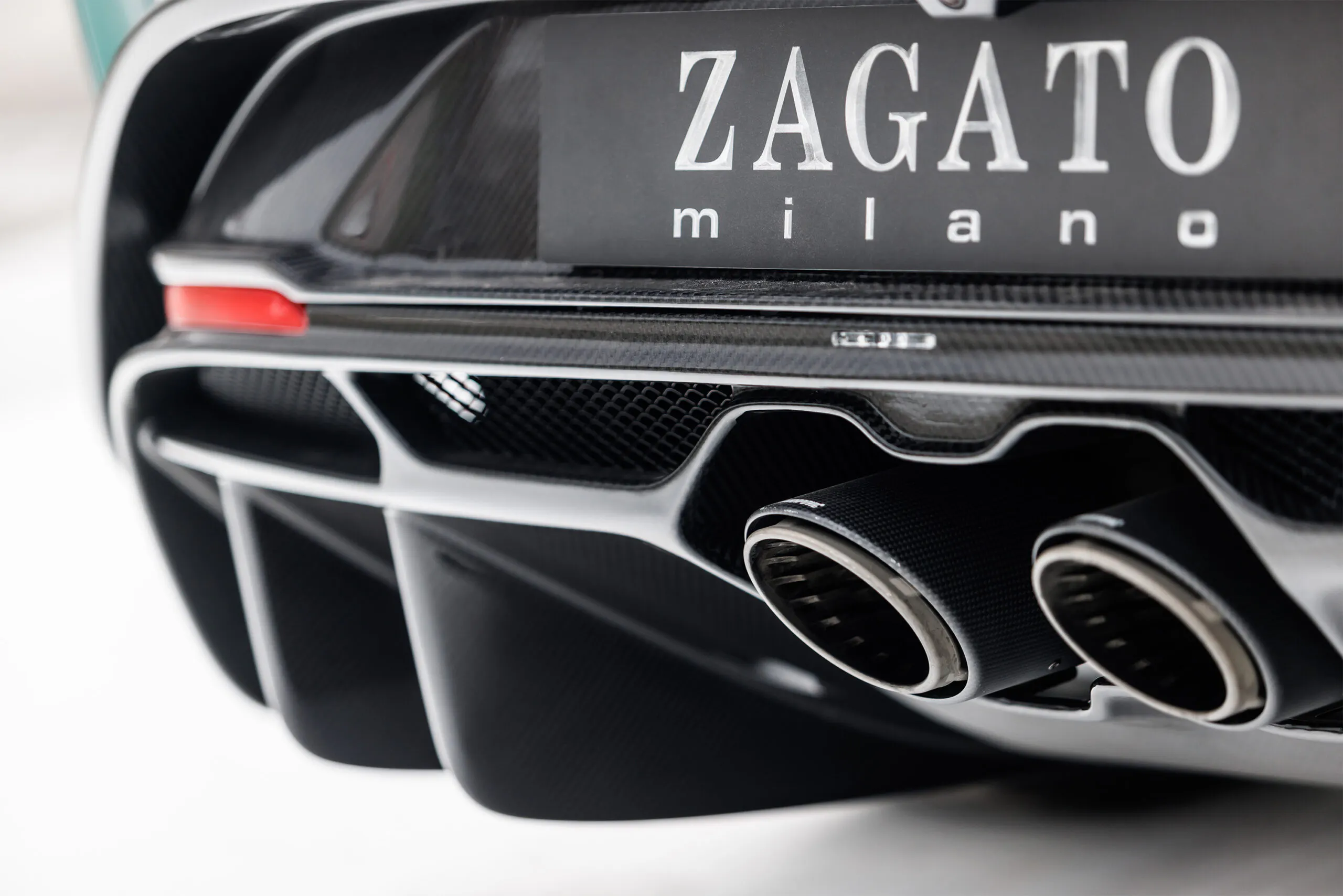 Zagato's gorgeous SWB Giulia, Hyundai restyles the Kona, Takata airbags ...