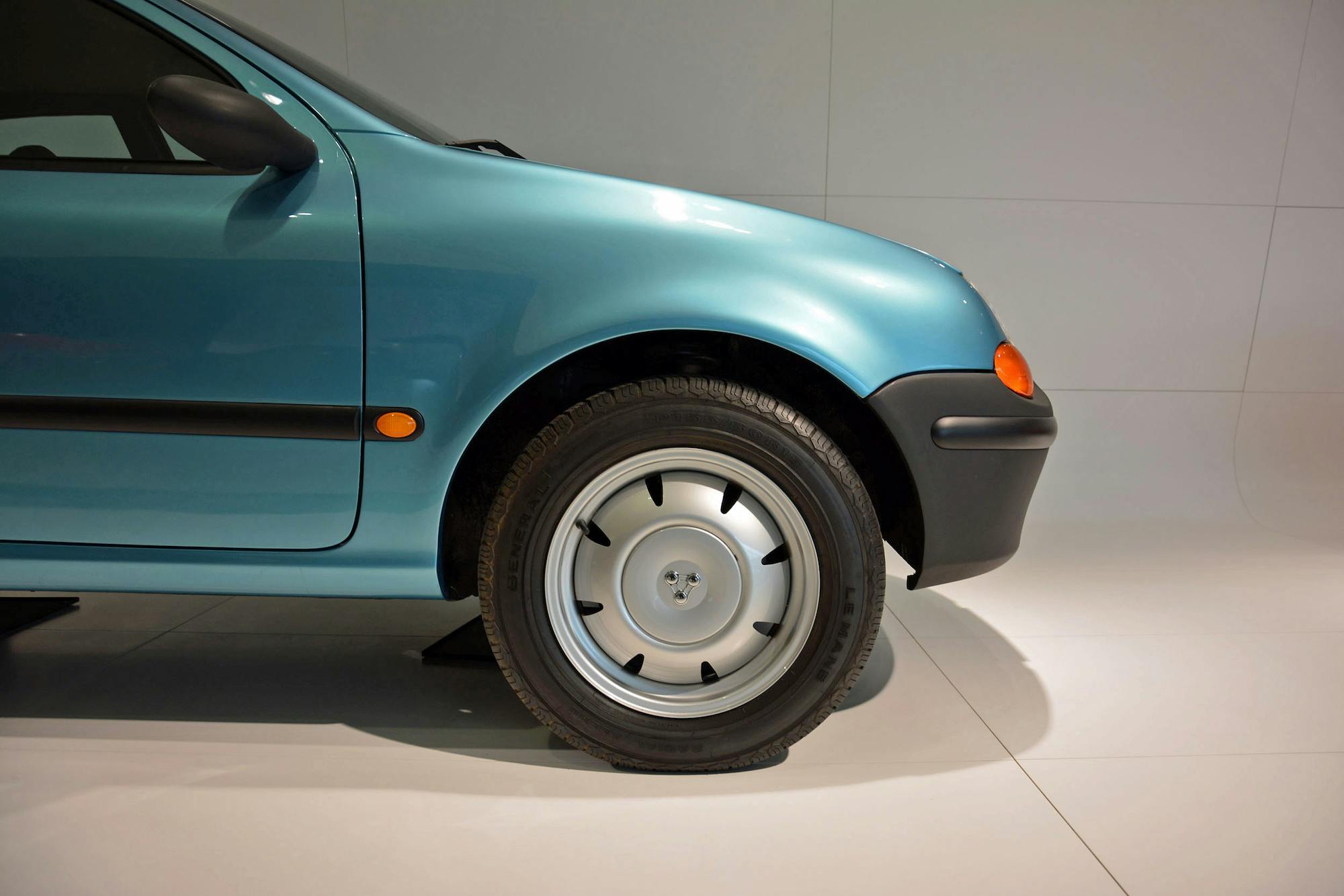 C88: Porsche's ill-fated Chinese eco-box - Hagerty Media