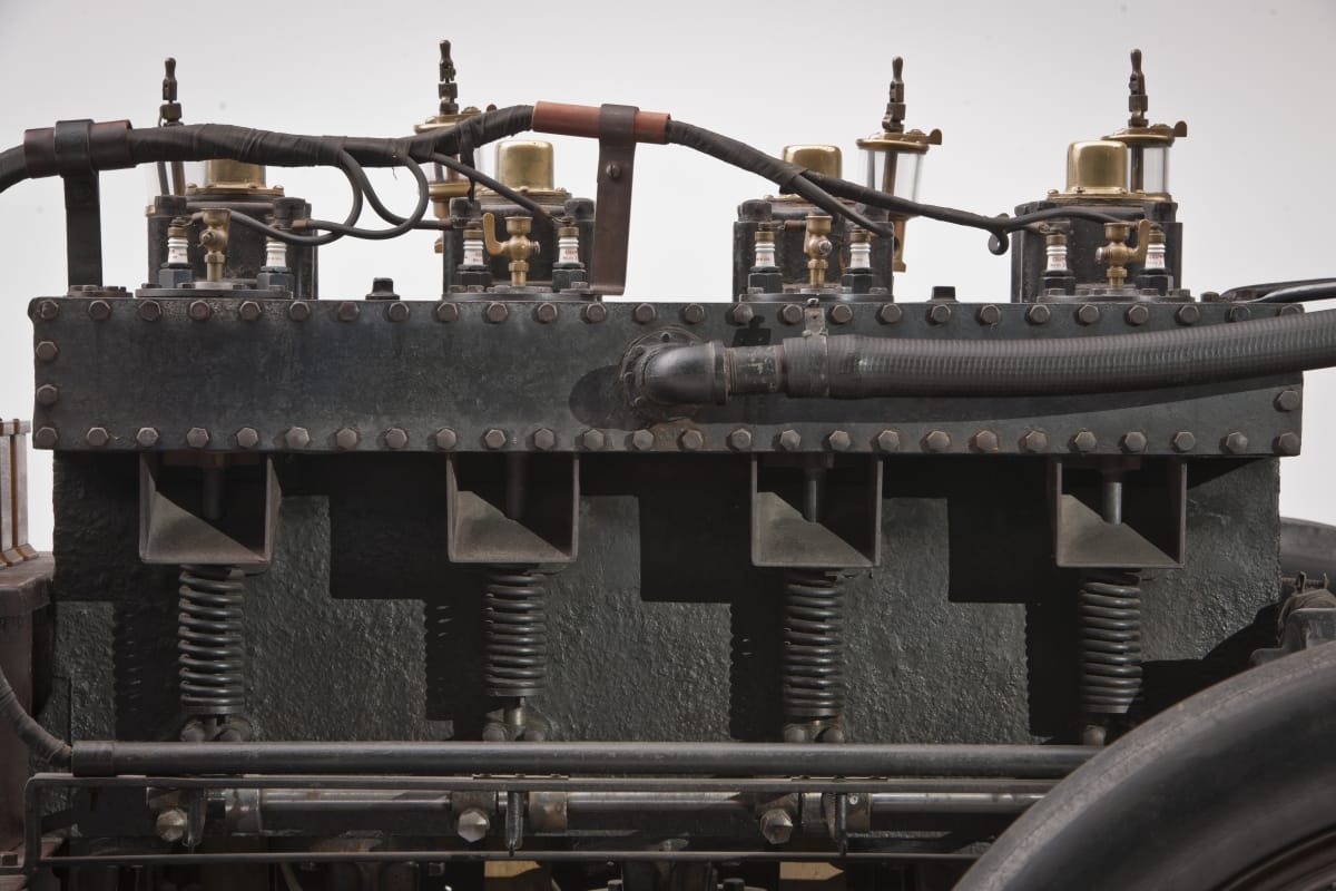 119 years ago, Henry Ford made history in his “999” - Hagerty Media