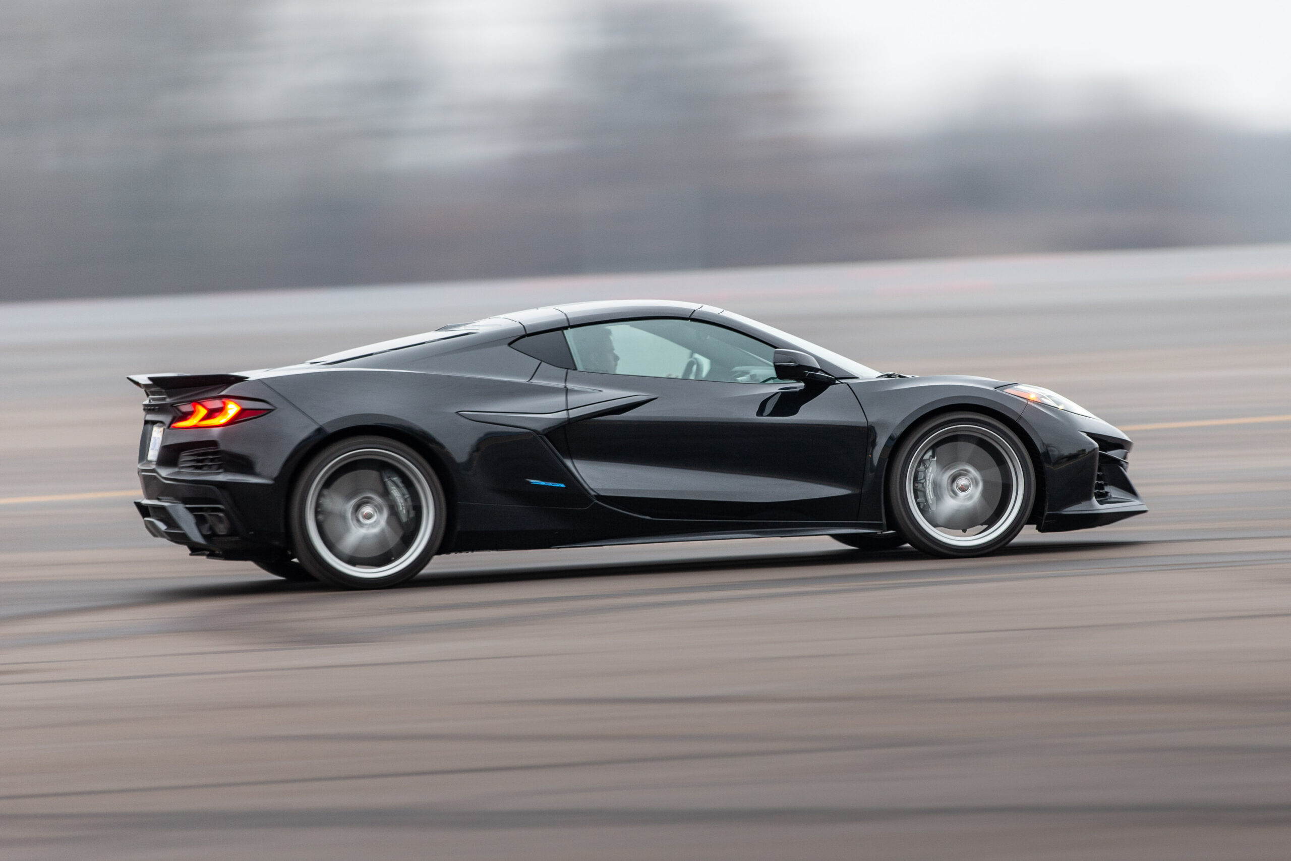 2024 Corvette E-Ray First Ride: A Vette like no other - Hagerty Media