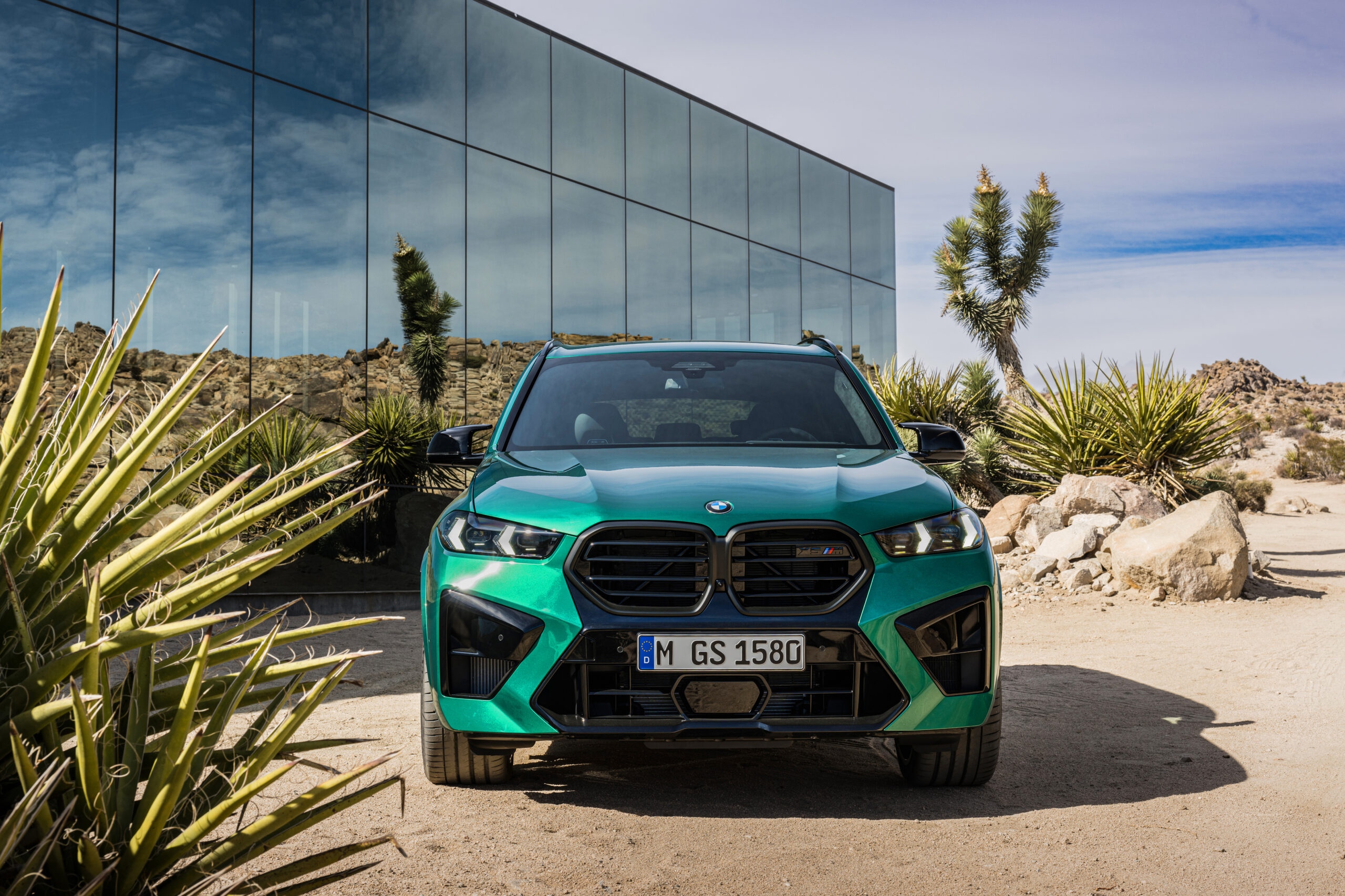 Dodge teases final Hemi build, play Angry Birds in your E-Class, BMW’s ...