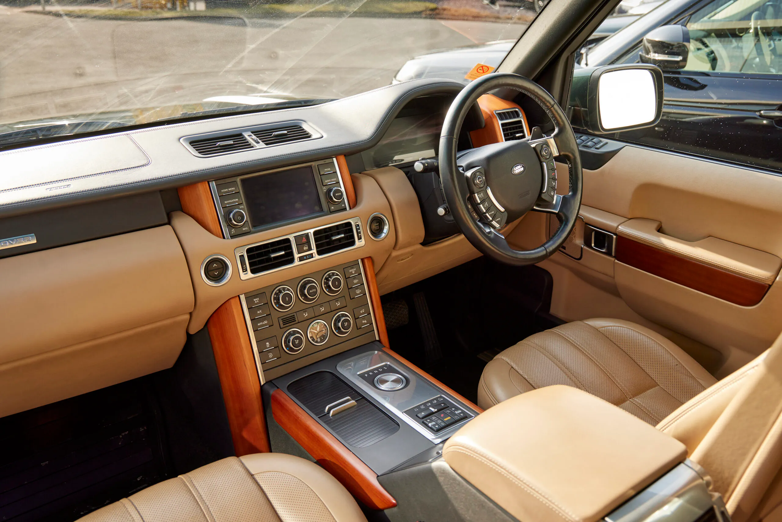 We drove every Range Rover, and one is king - Hagerty Media