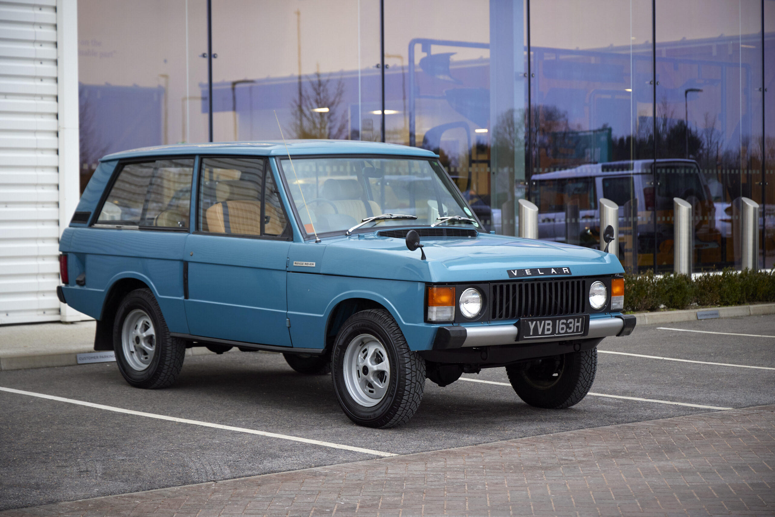 We drove every Range Rover, and one is king - Hagerty Media