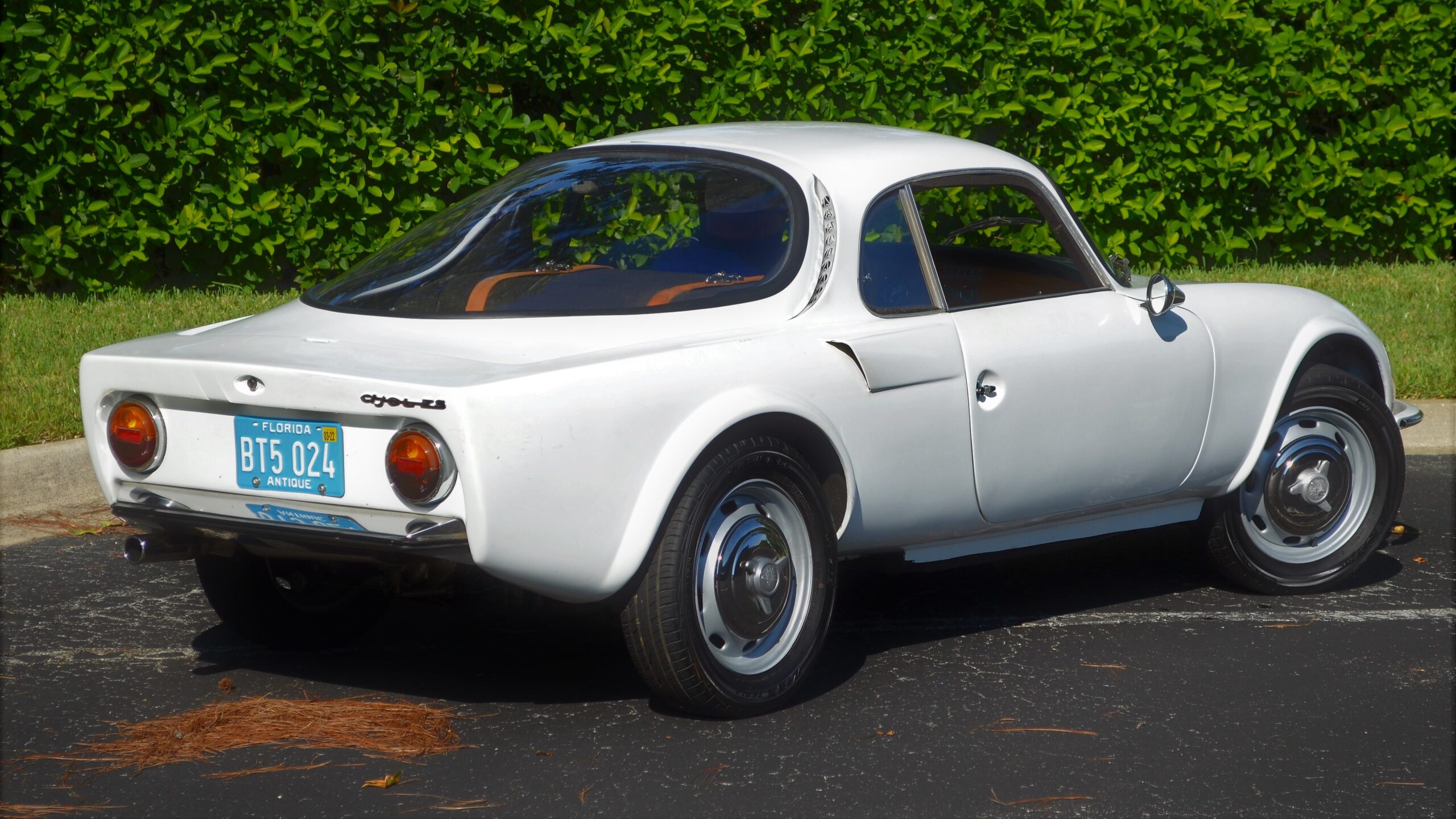 The 1966 Matra-Bonnet Djet 5S is a mid-engine French phenom - Hagerty Media