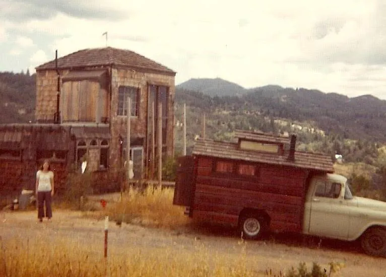 Handbuilt ’70s cabin-truck puts today’s camper vans to shame - Hagerty ...