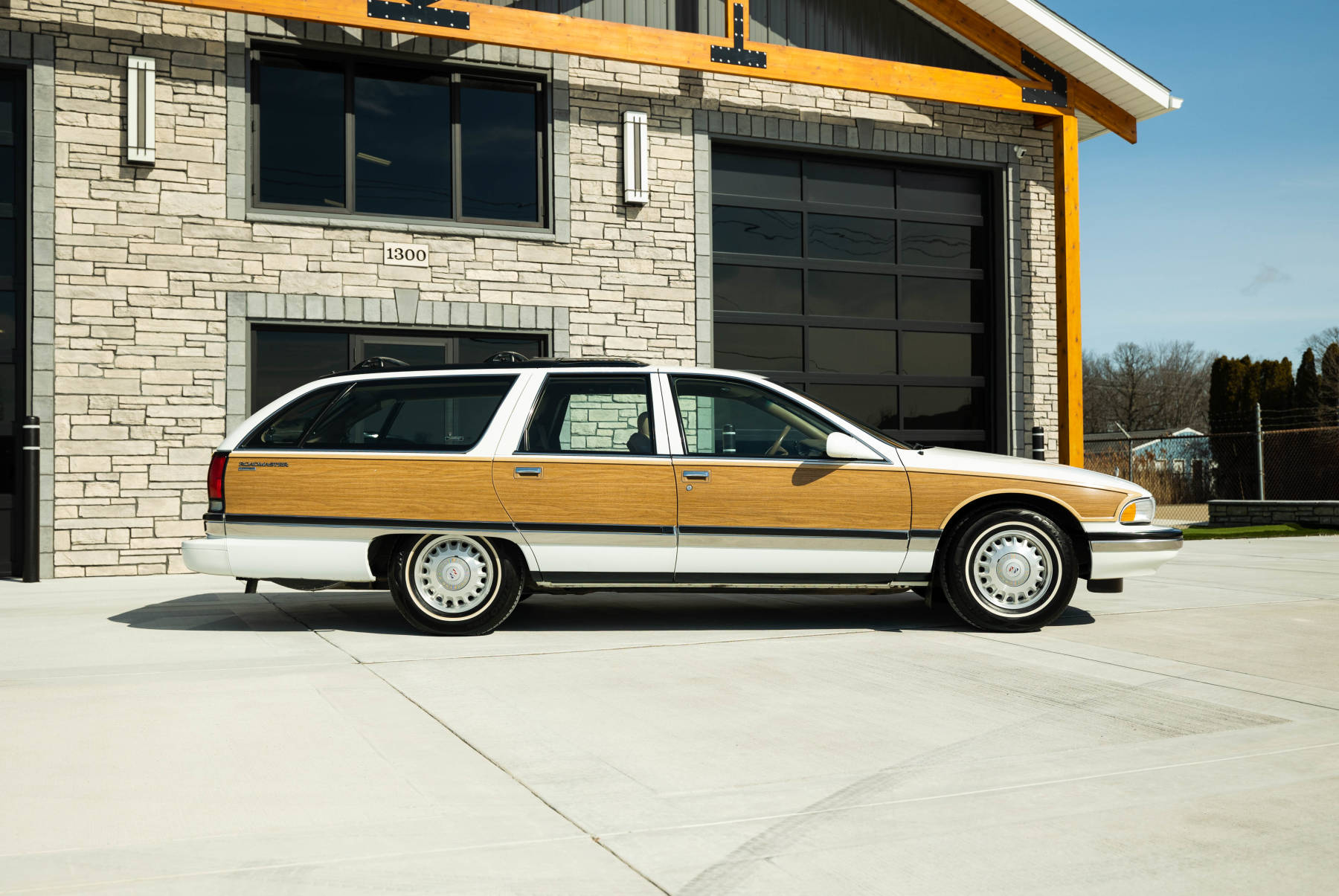 Auction Pick of the Week: 1996 Buick Roadmaster Estate Wagon - Hagerty ...