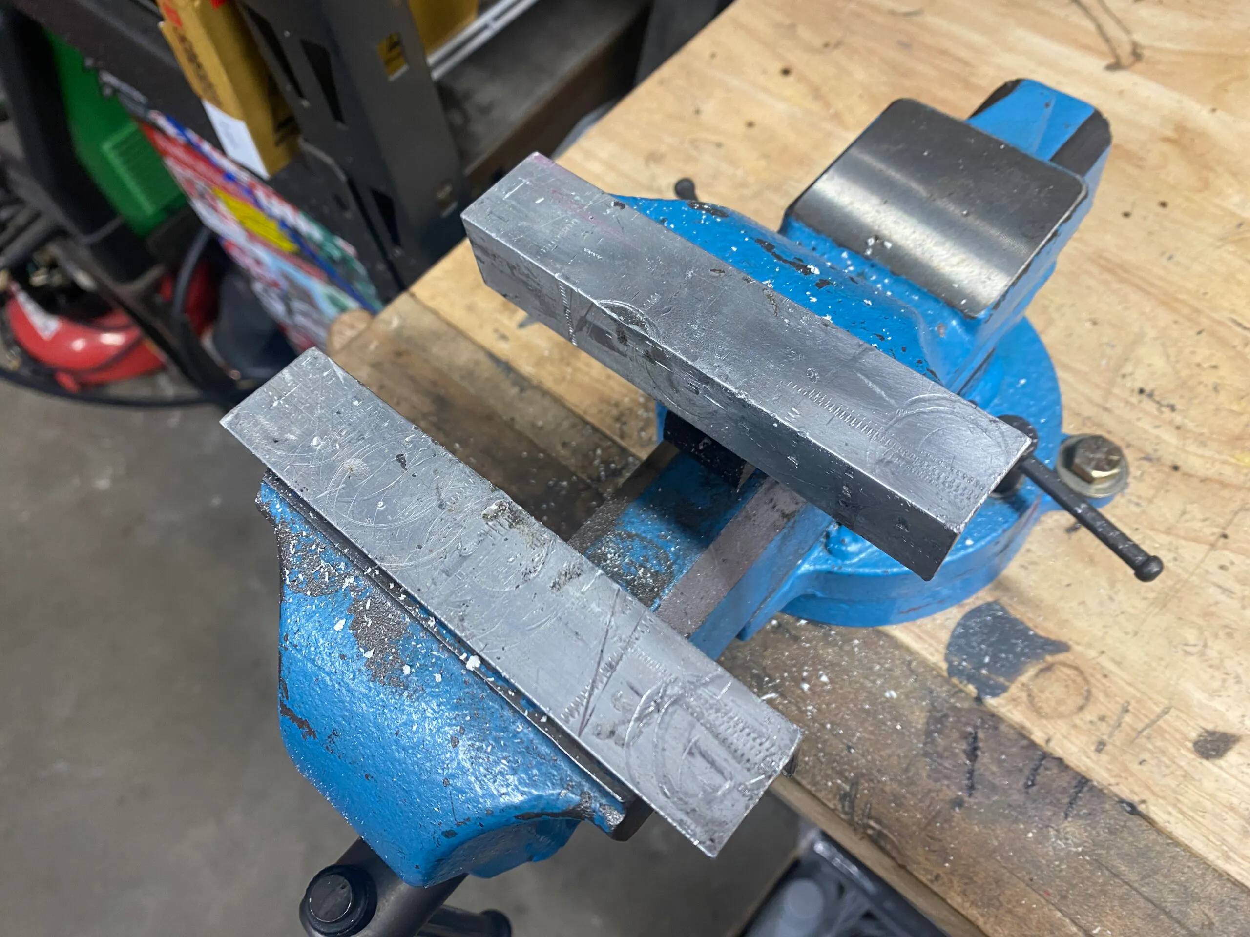 4 things to consider when choosing a bench vise - Hagerty Media