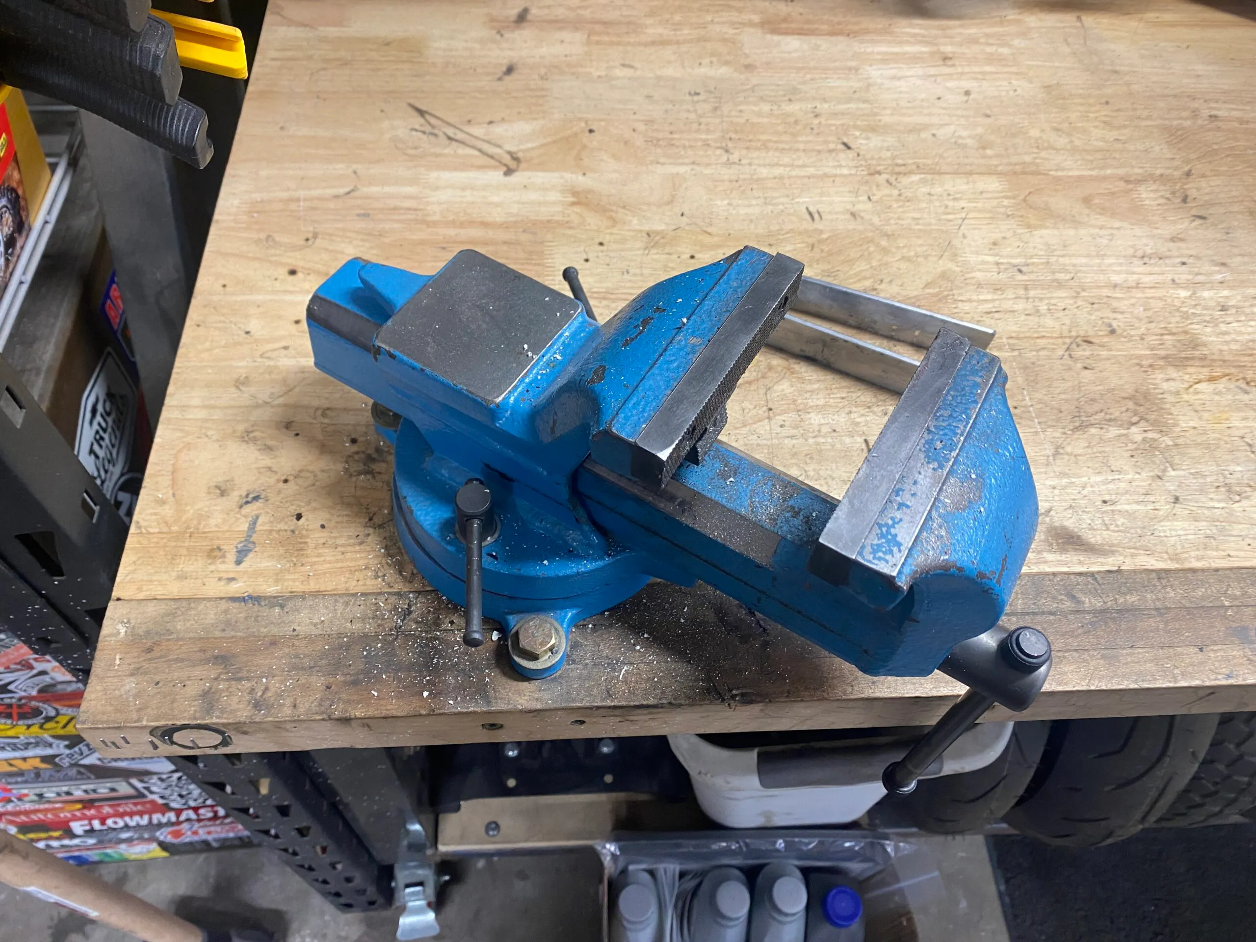 4 things to consider when choosing a bench vise - Hagerty Media