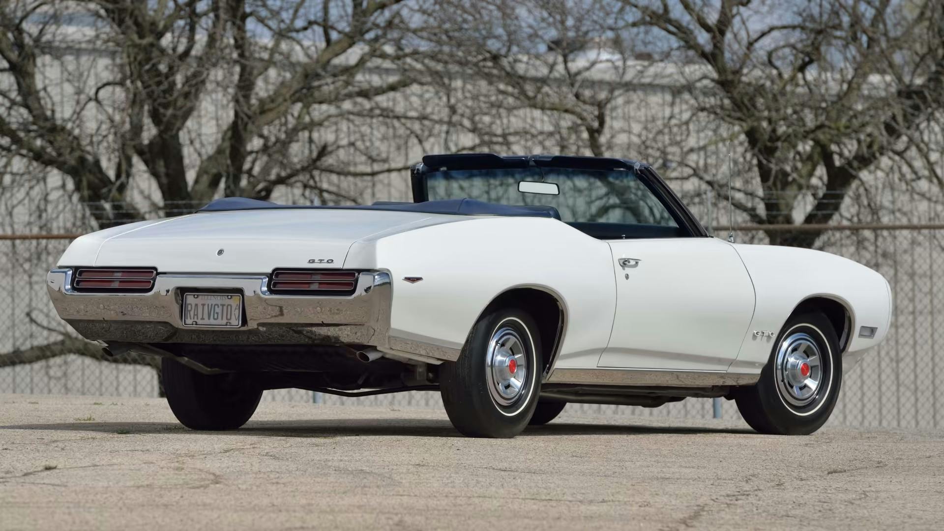 Pontiac Ram Air IV GTO convertibles are ready to roar at Mecum Indy ...