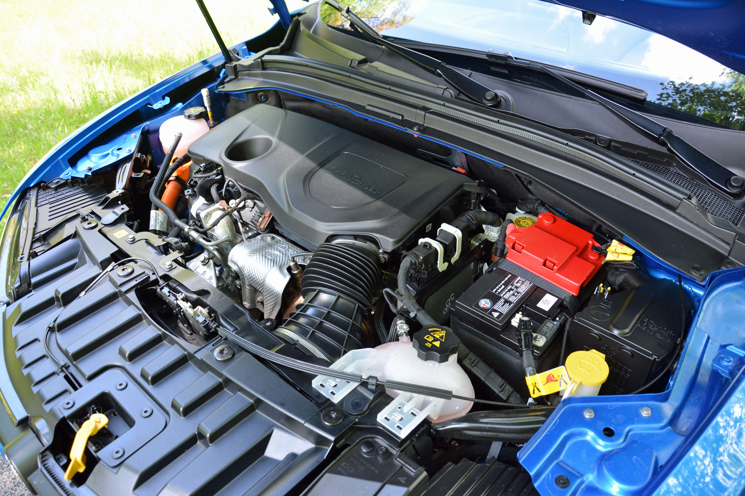 2024 Alfa Romeo Tonale Review: High stakes, small package - Hagerty Media