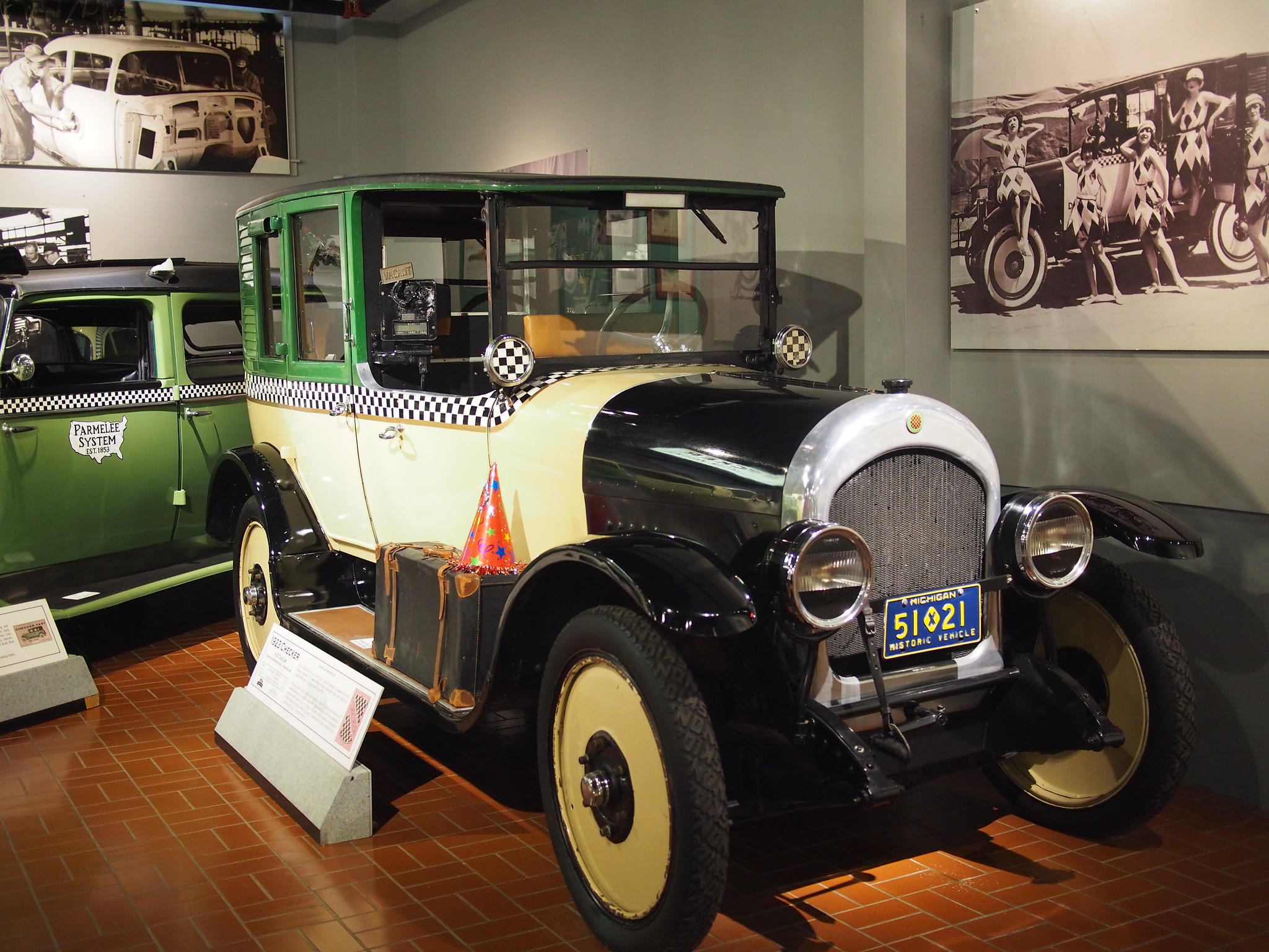 100 years ago, Checker’s Kalamazoo factory produced its first taxicab ...
