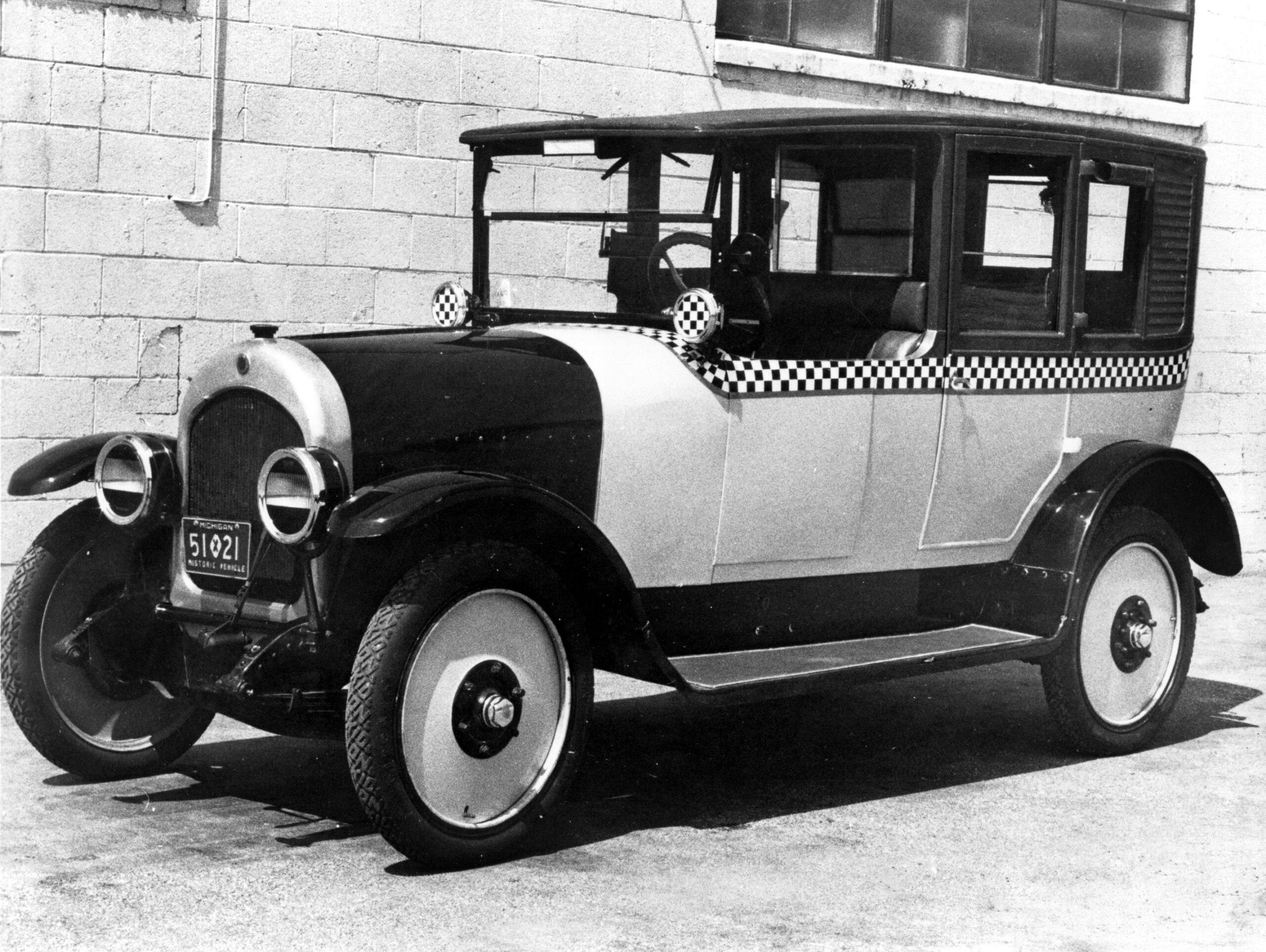 100 years ago, Checker’s Kalamazoo factory produced its first taxicab ...