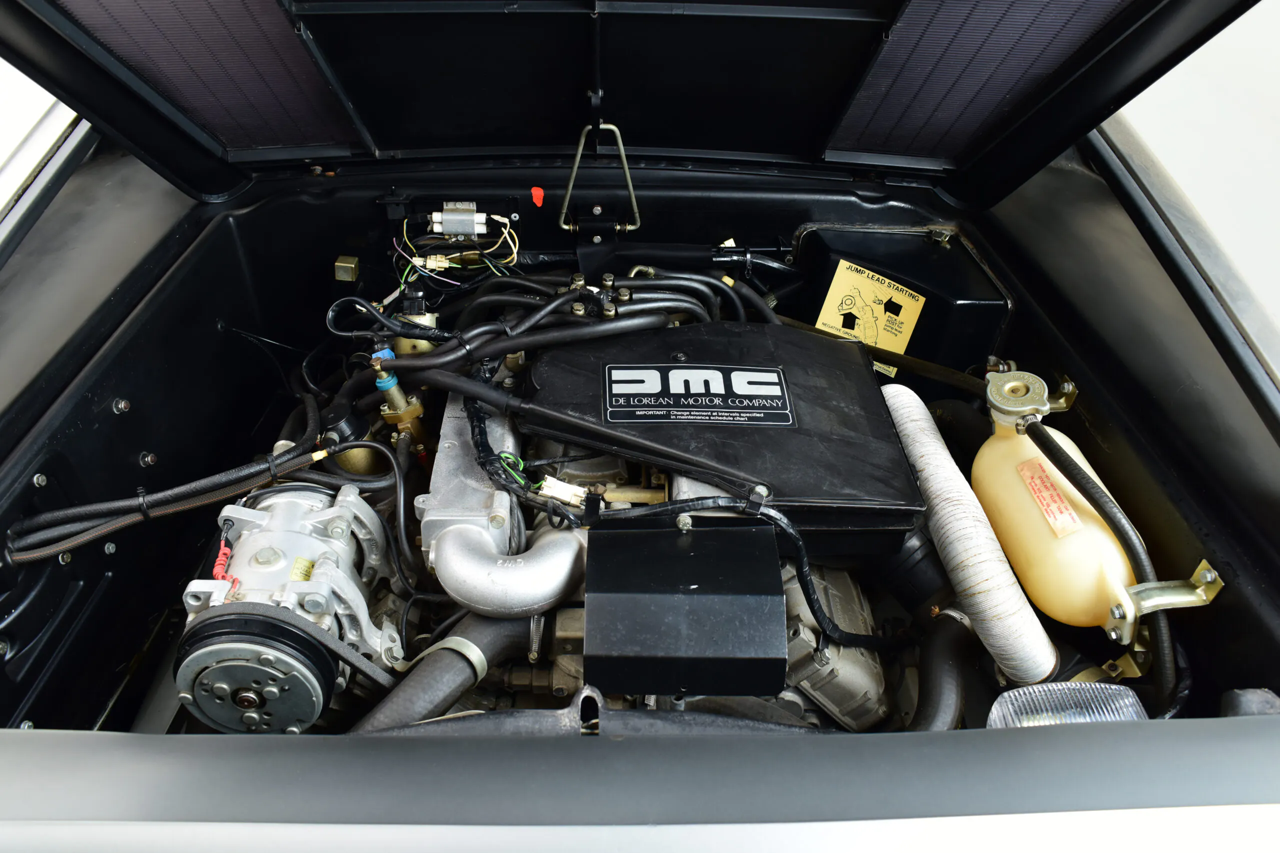DeLorean’s DMC-12 blazed an 88-mph path to collector status - Hagerty Media