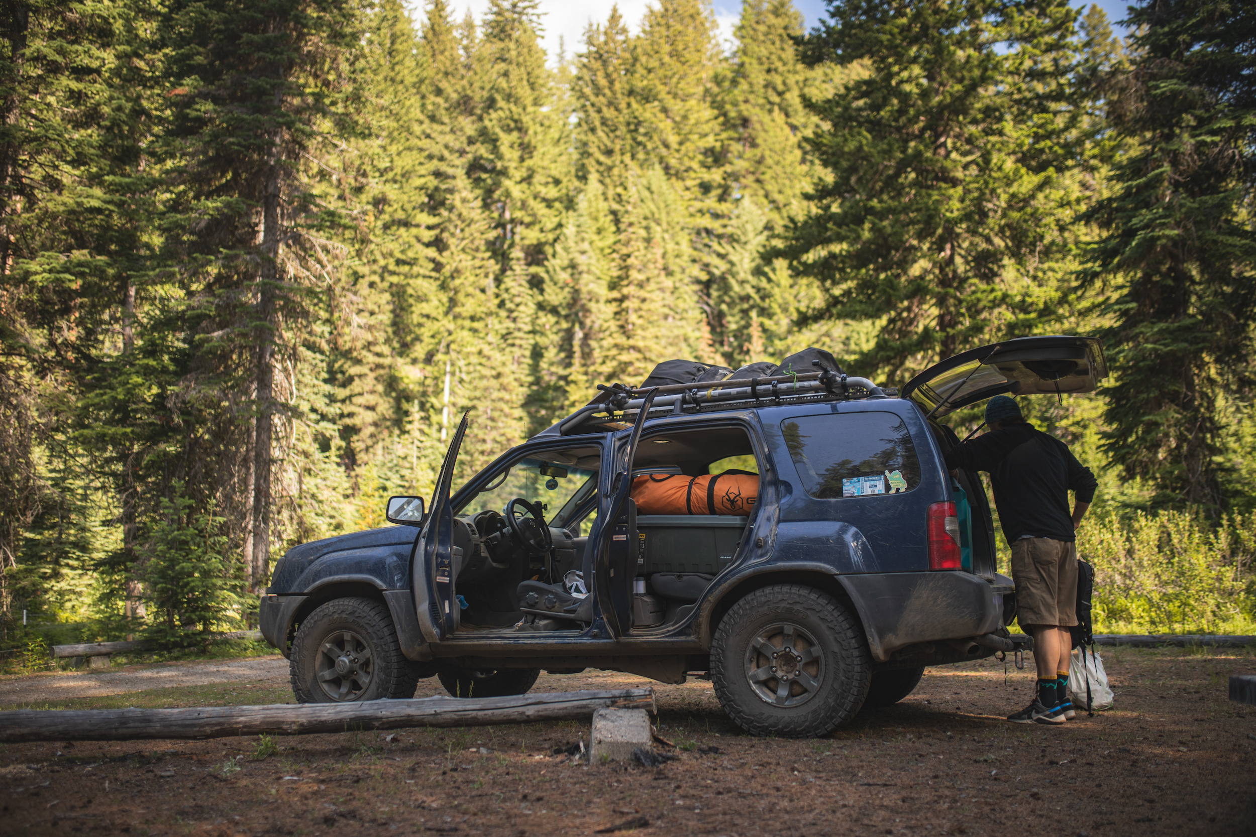 A Crusty First-Gen Nissan Xterra Takes Man and Man’s Best Friend off ...
