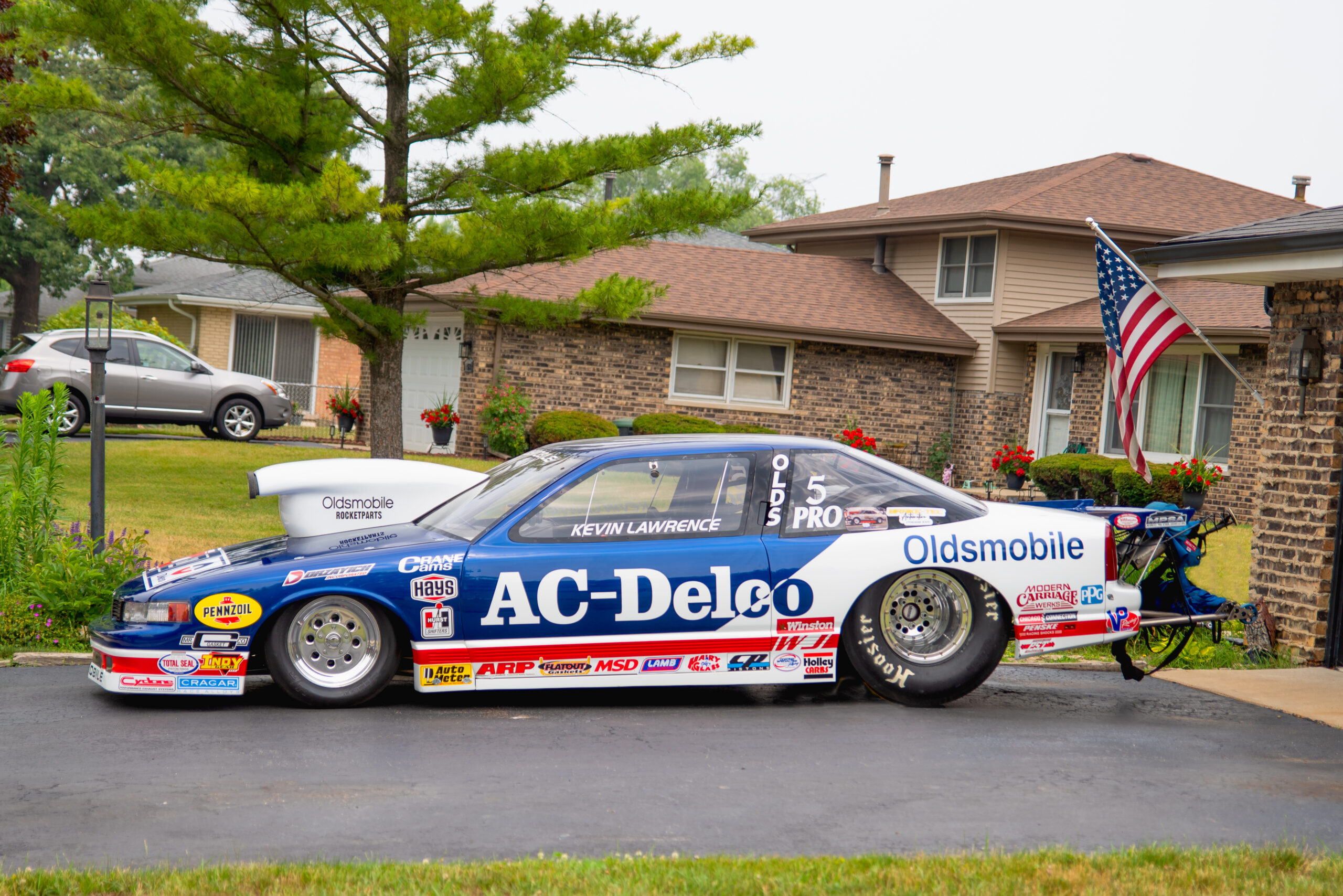 Roaring tribute to Warren Johnson's Cutlass honors a Pro Stock legend ...