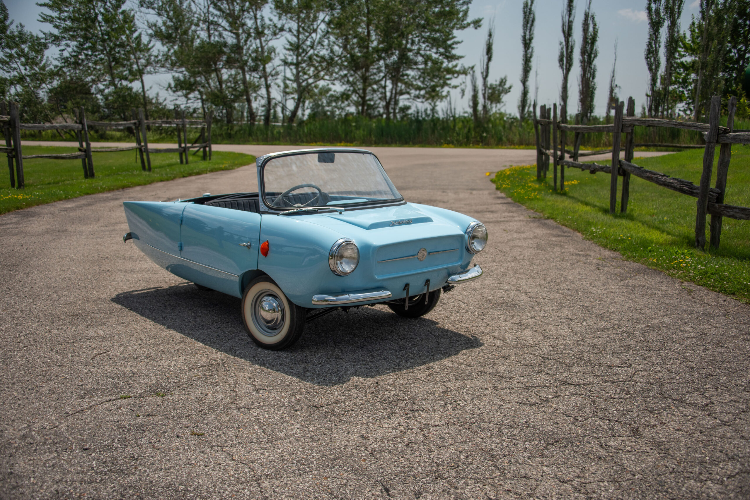 8 weird and wonderful cars selling at Monterey 2023 - Hagerty Media