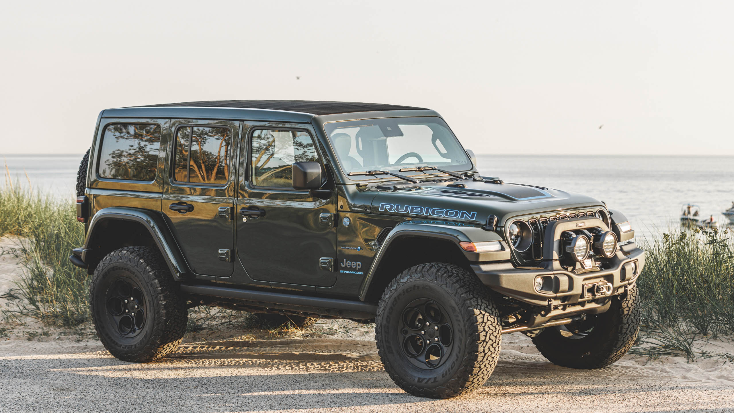 New AEV kit bestows 2024 Wrangler Rubicon with 37-inch tires - Hagerty ...