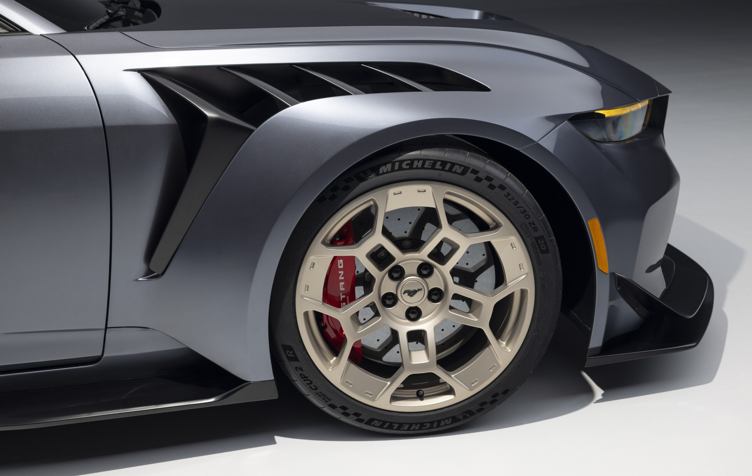 Ford's $300,000, 800+ hp Mustang GTD is putting all supercars "on ...
