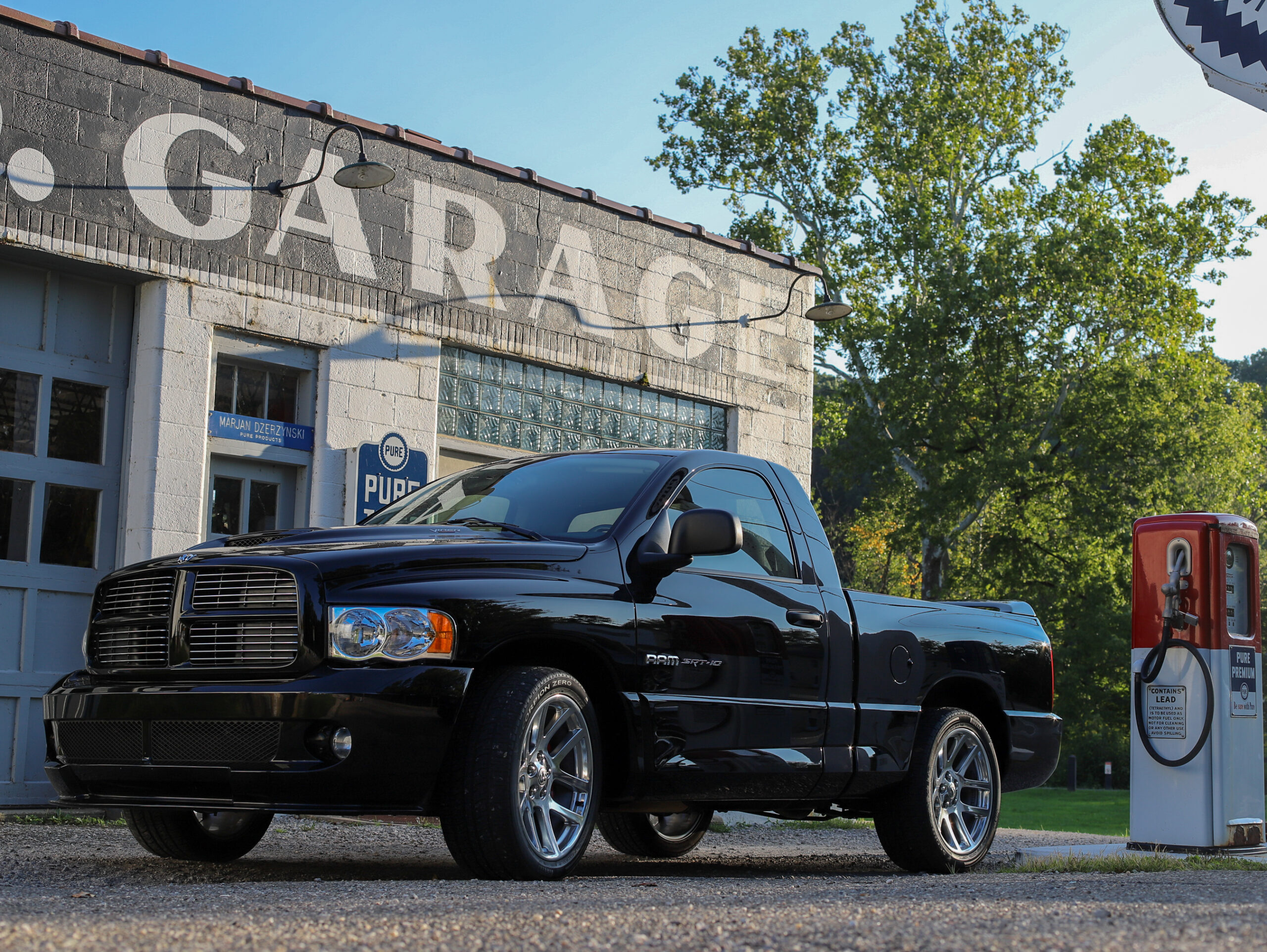 The third-gen Dodge Viper and Ram SRT-10 are an old-time good time ...