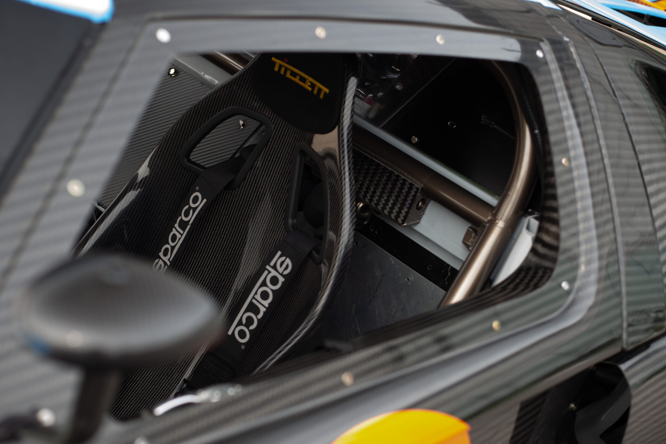 How GT1 took 30 leftover Ford GT chassis and made a 1400-hp monster ...