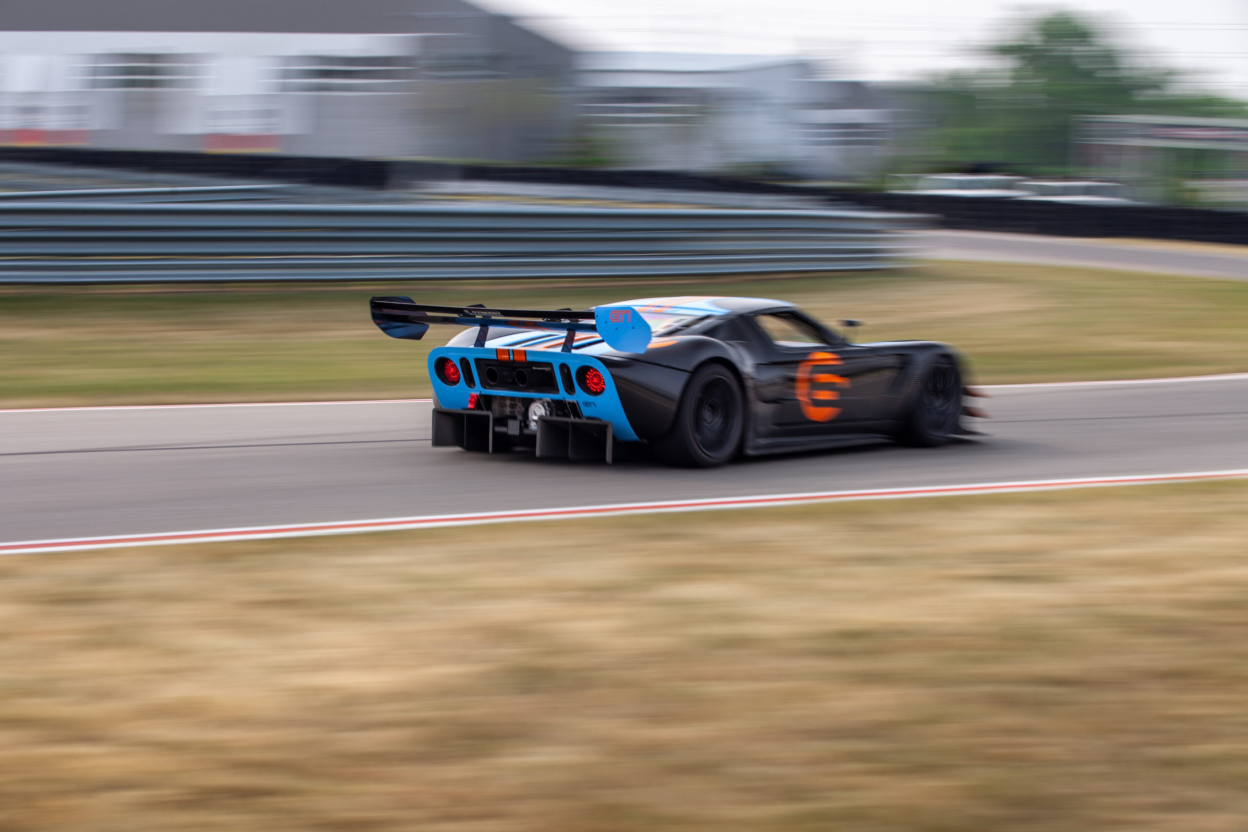 How GT1 took 30 leftover Ford GT chassis and made a 1400-hp monster ...