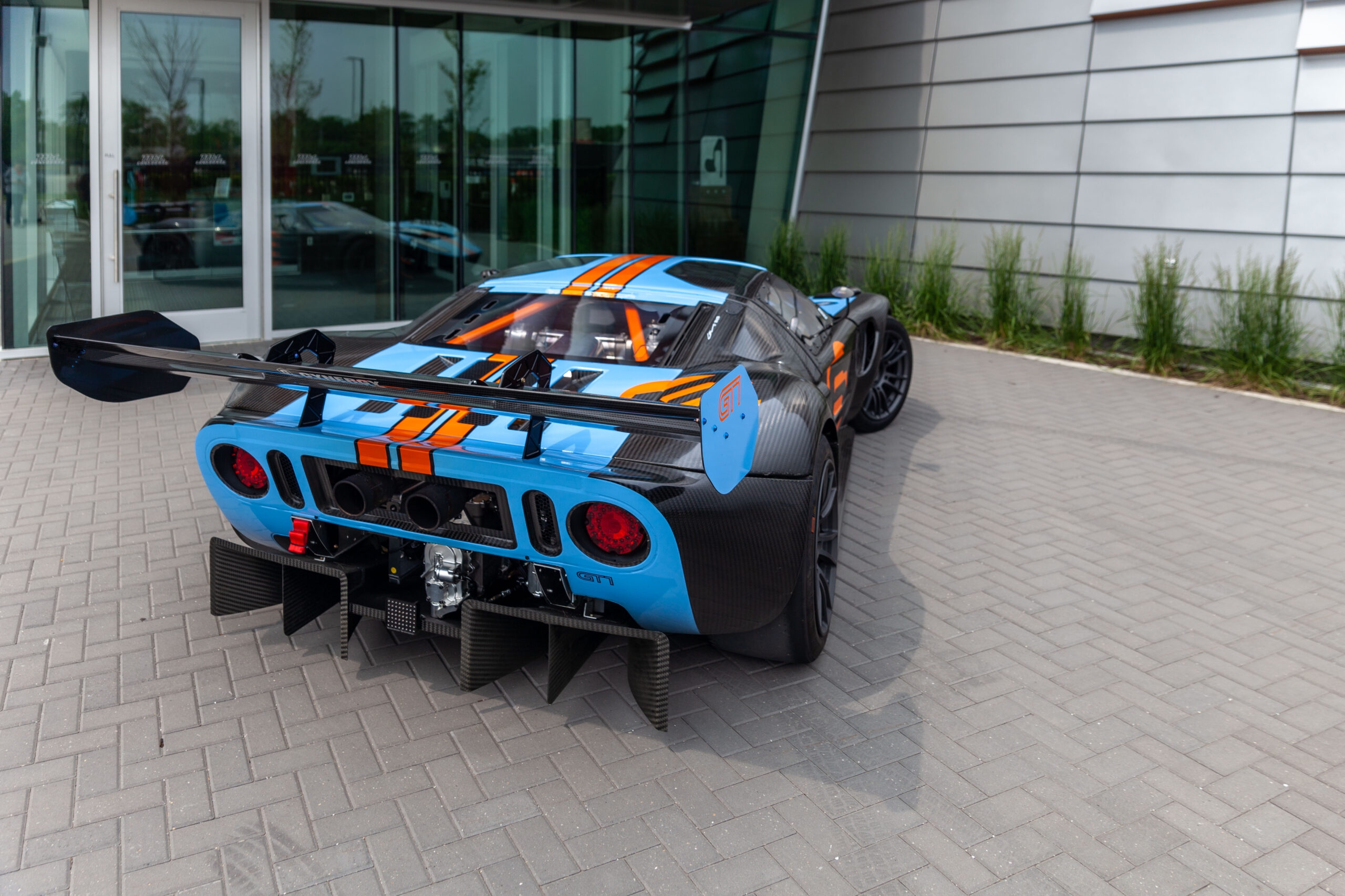 How GT1 took 30 leftover Ford GT chassis and made a 1400-hp monster ...