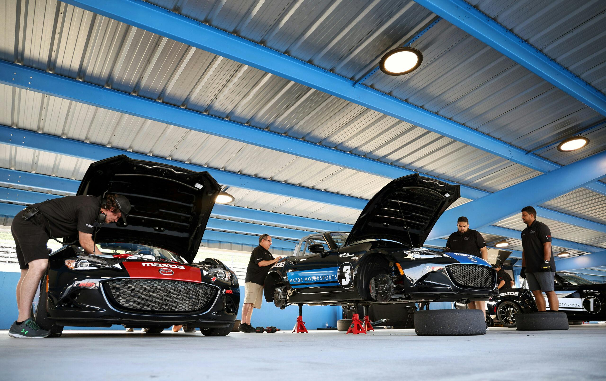 Dale Earnhardt Jr. highlights Mazda MX-5 Cup oval track debut - Hagerty ...